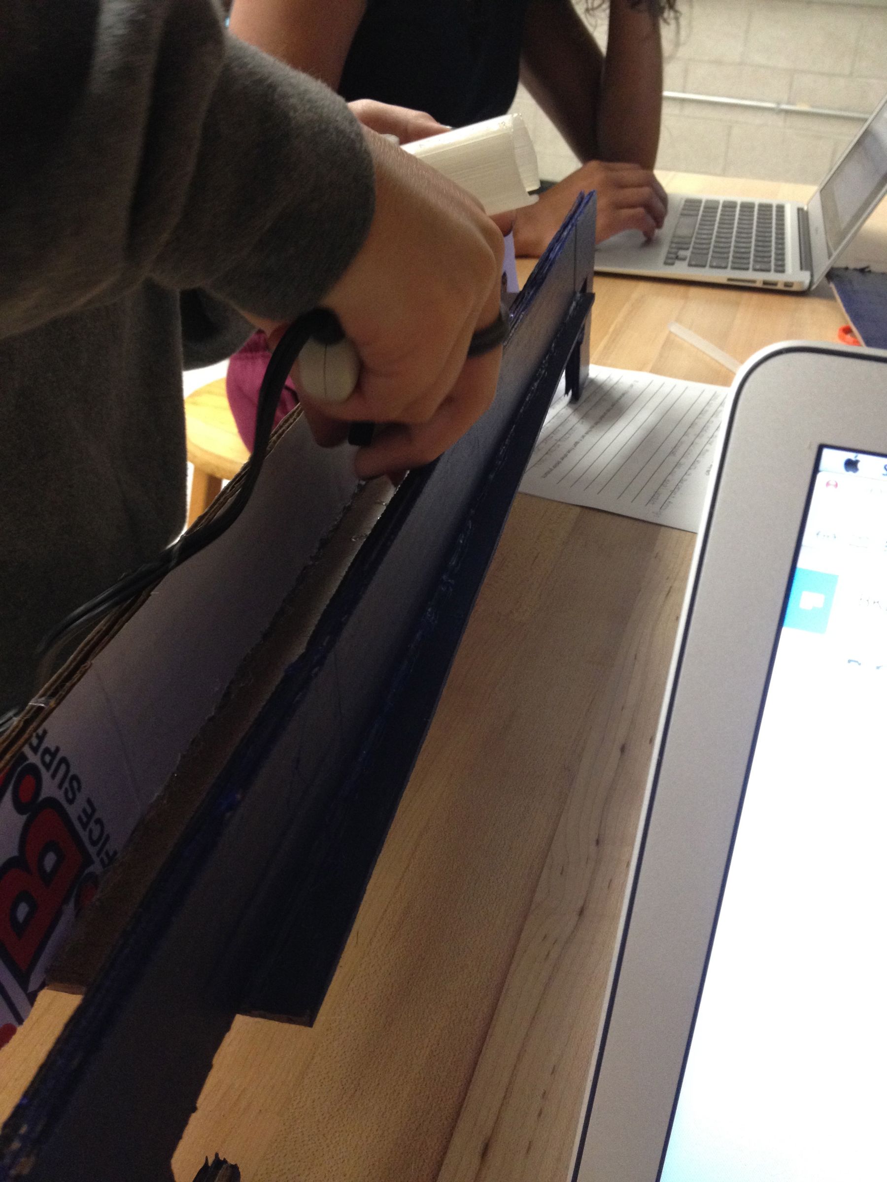 How to Make a Desk Divider : 13 Steps - Instructables