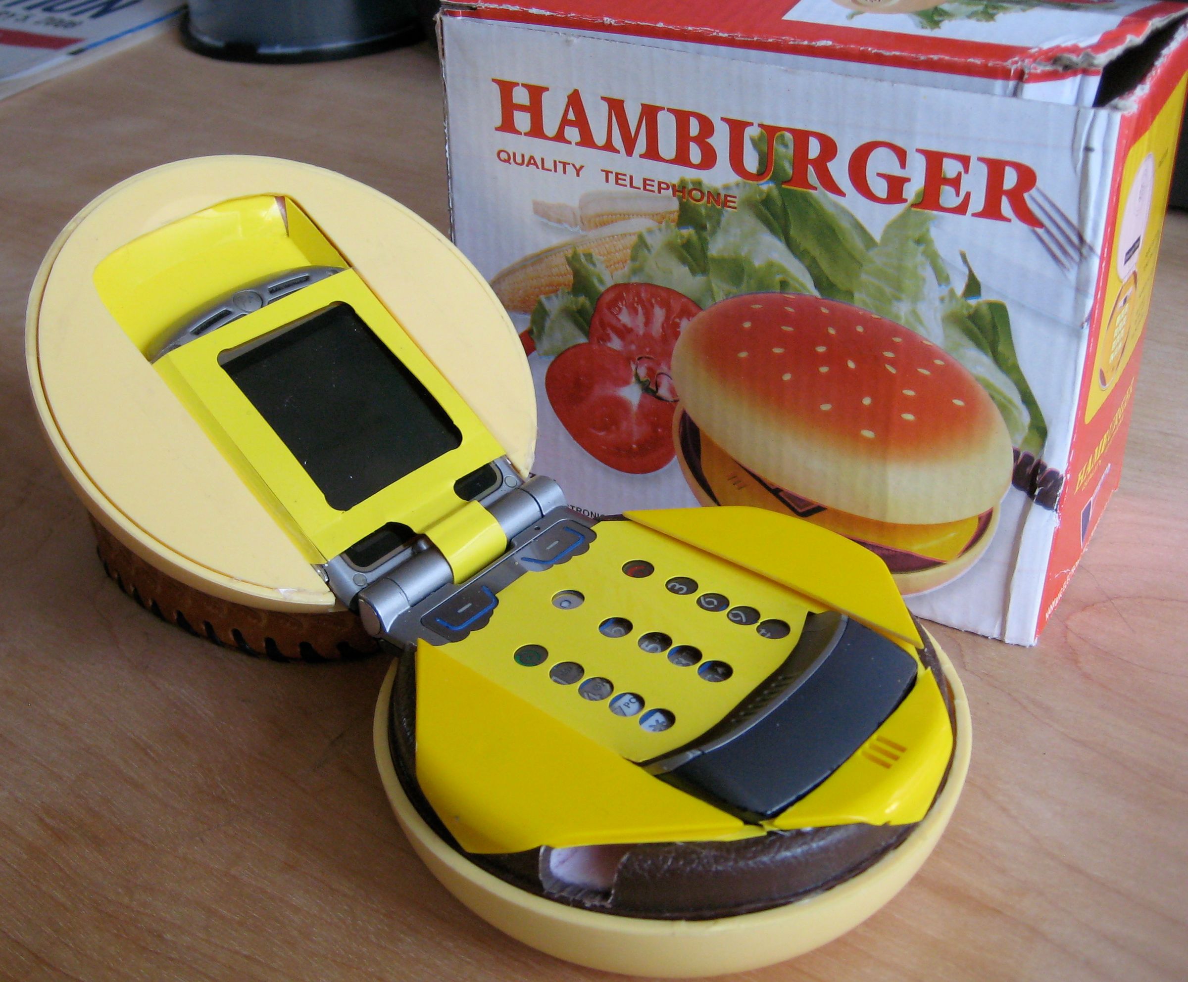 'juno' Hamburger Cell Phone - Instructables