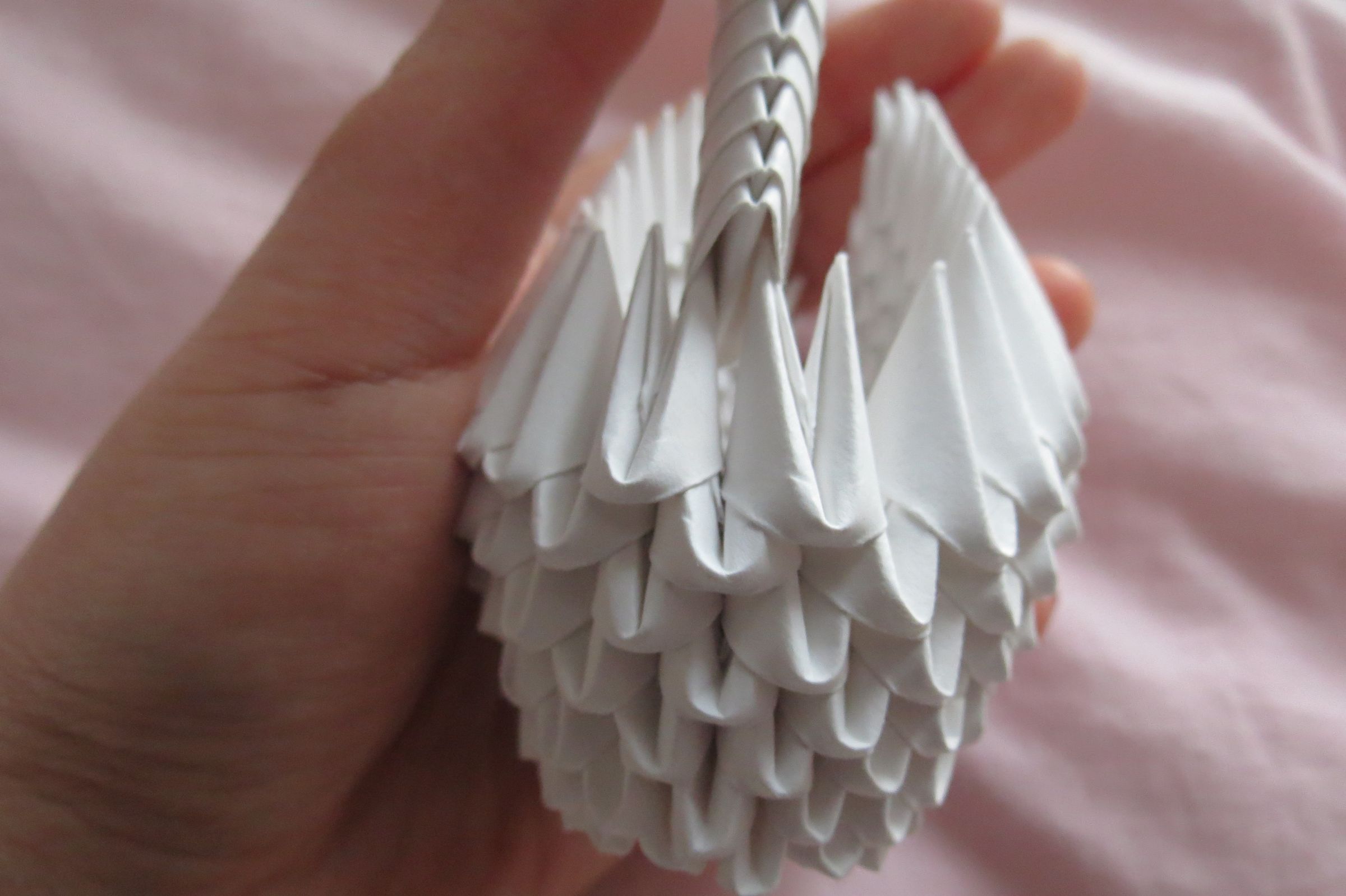 Modular Origami | Mini Winged Swan | 181 Pieces : 8 Steps (with ...