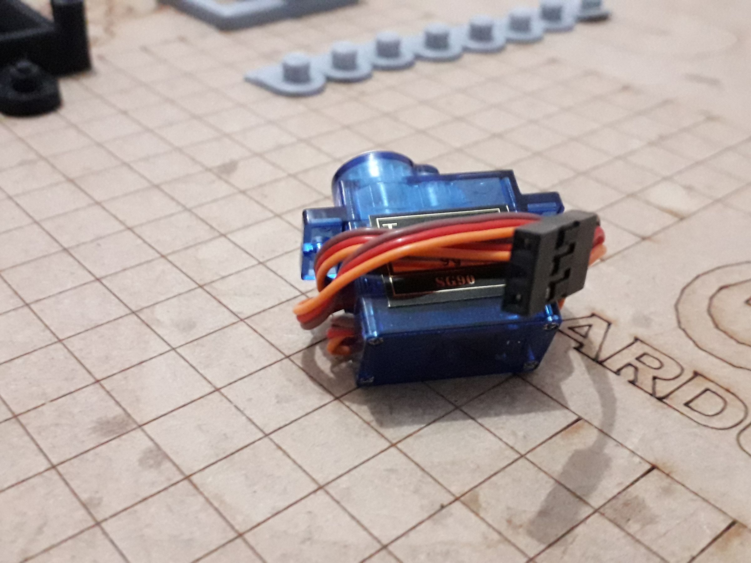 ARDUINO SPIDER ROBOT (QUADRUPED) : 7 Steps - Instructables