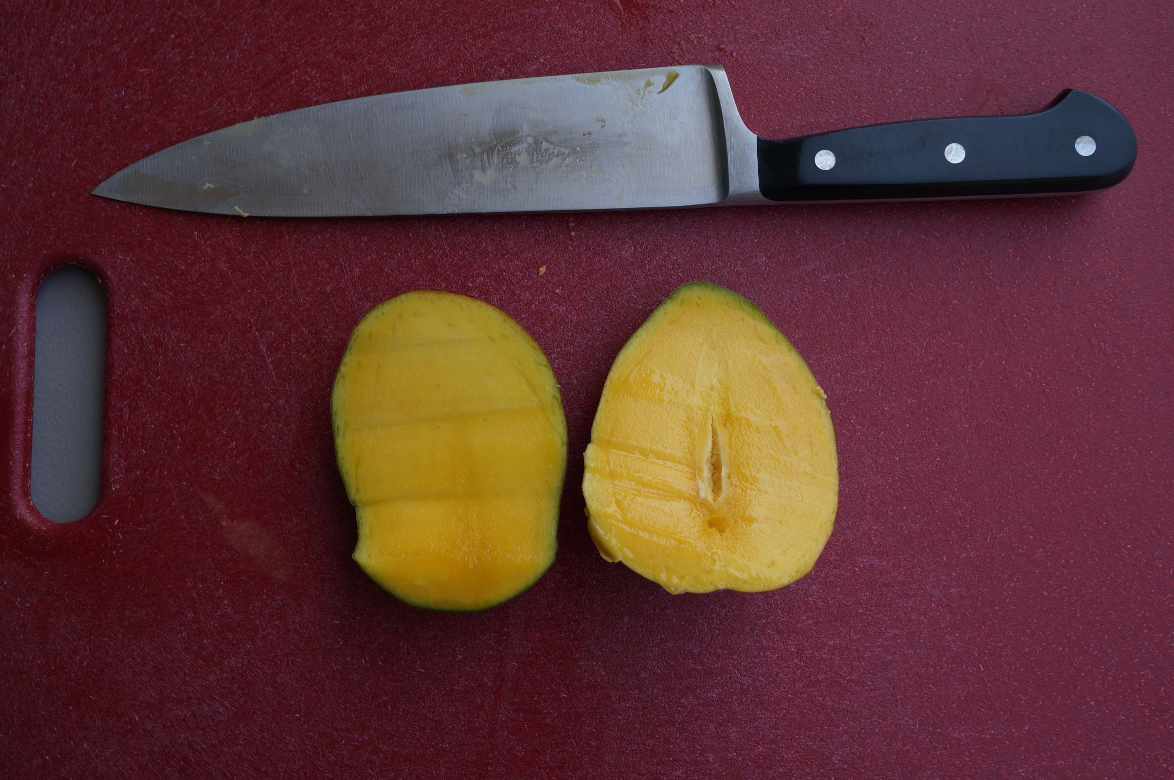 Fastest/ Best Way to Skin a Mango: 10 Second Mango Hack : 5 Steps (with ...