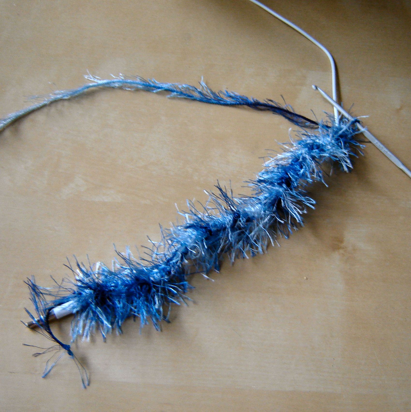 Fluffy Earphone Sleeve : 4 Steps (with Pictures) - Instructables