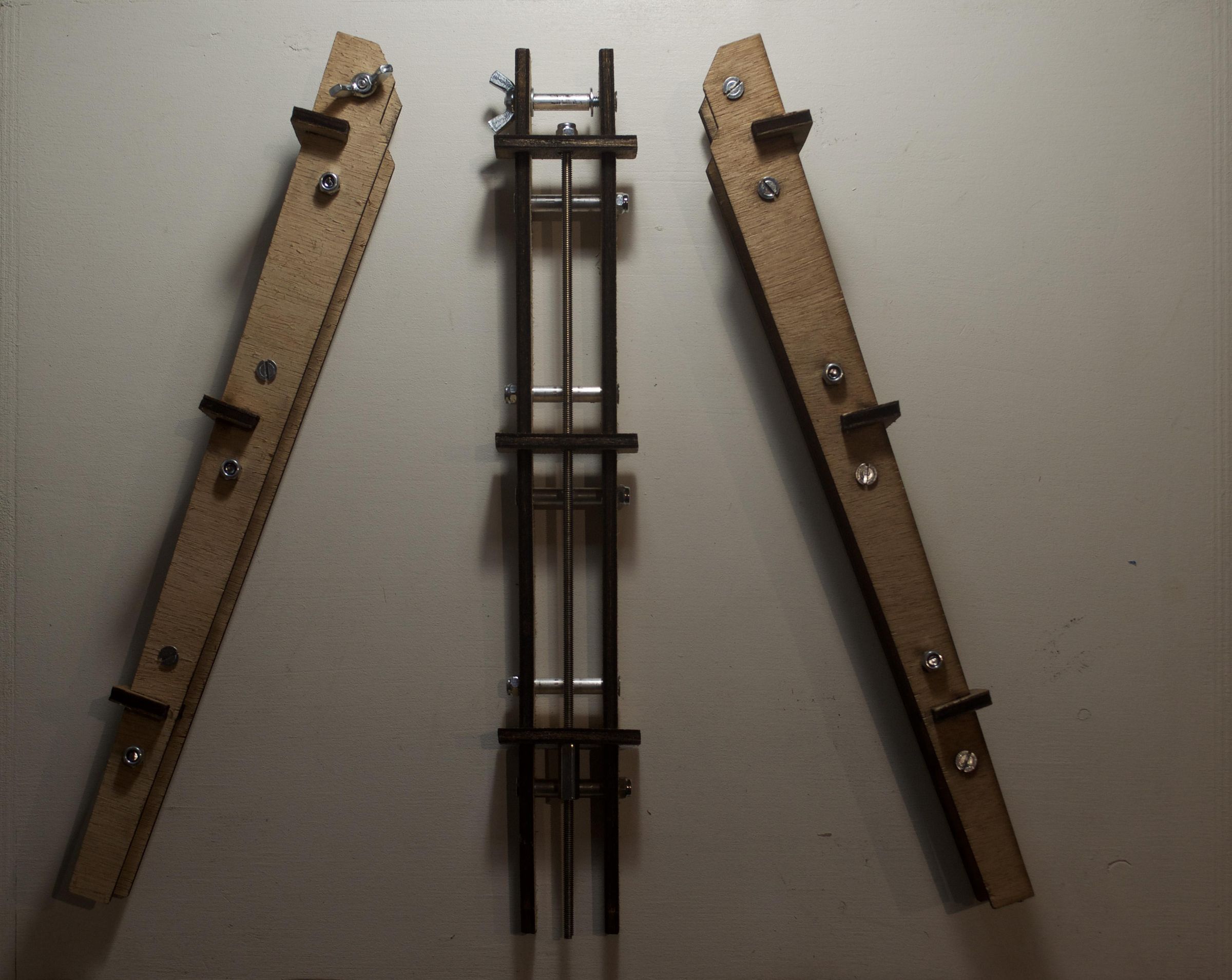 Tripod Multi-purpose & Low Tech : 14 Steps (with Pictures) - Instructables