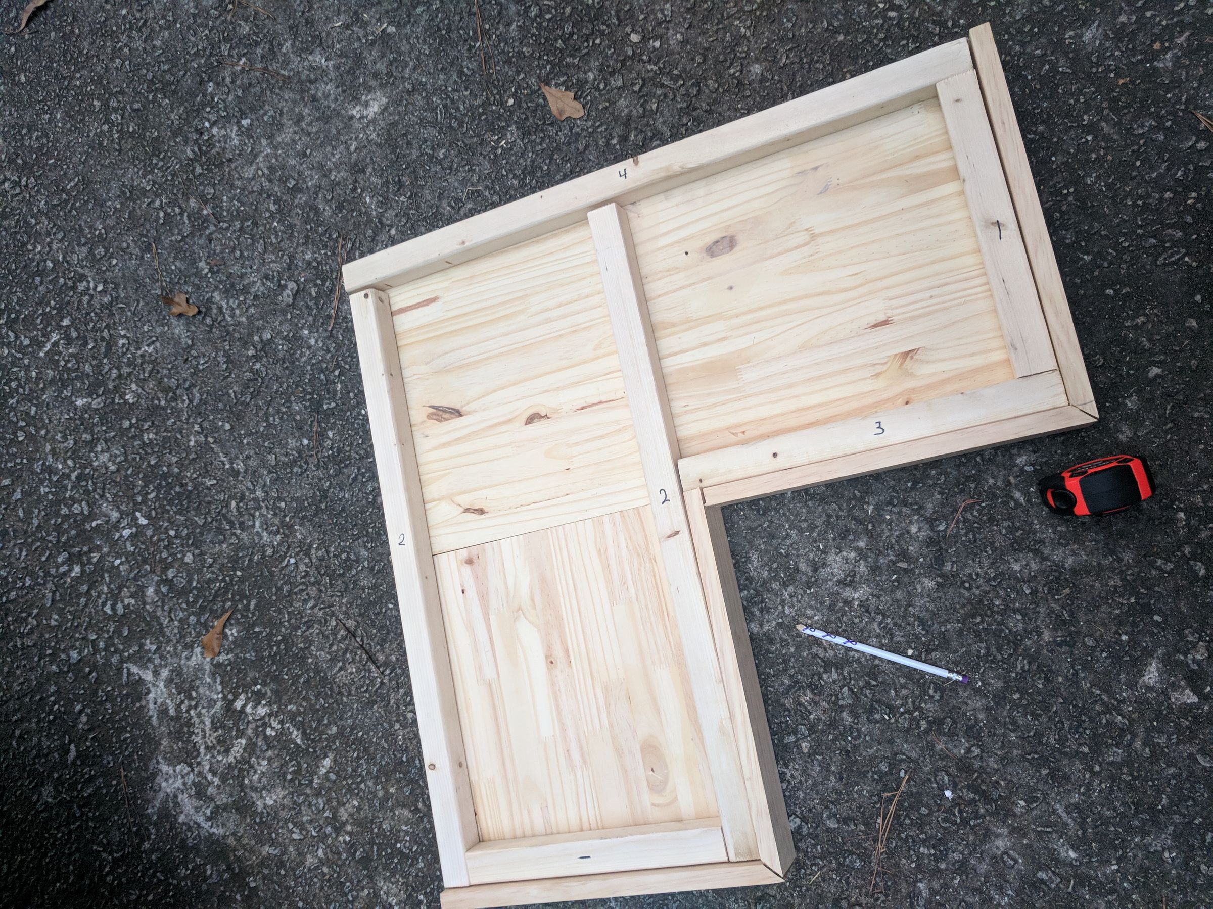 Corner Lego Table : 10 Steps (with Pictures) - Instructables