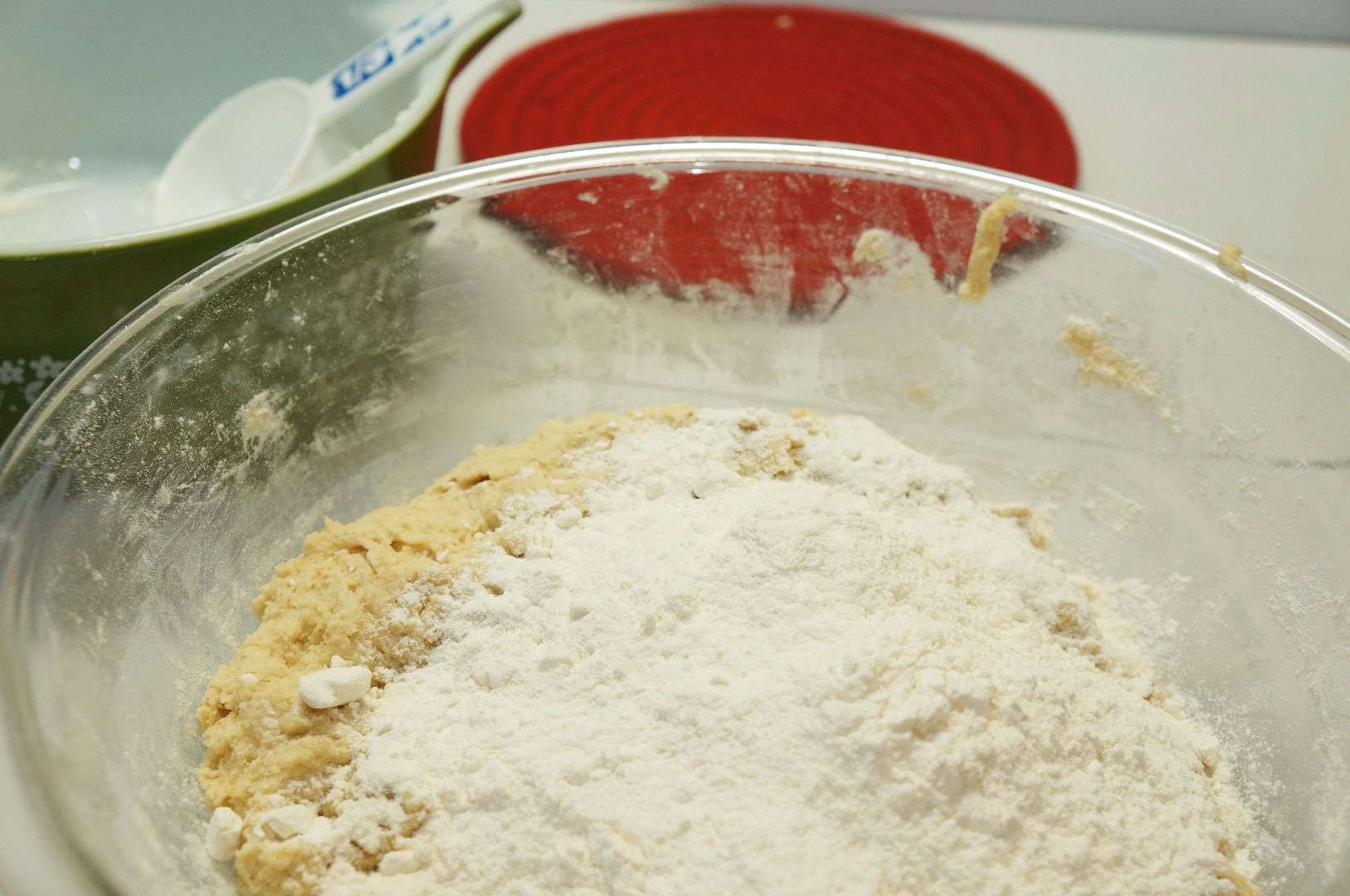 Heirloom Bread Recipe Baked in a Round : 5 Steps (with Pictures ...
