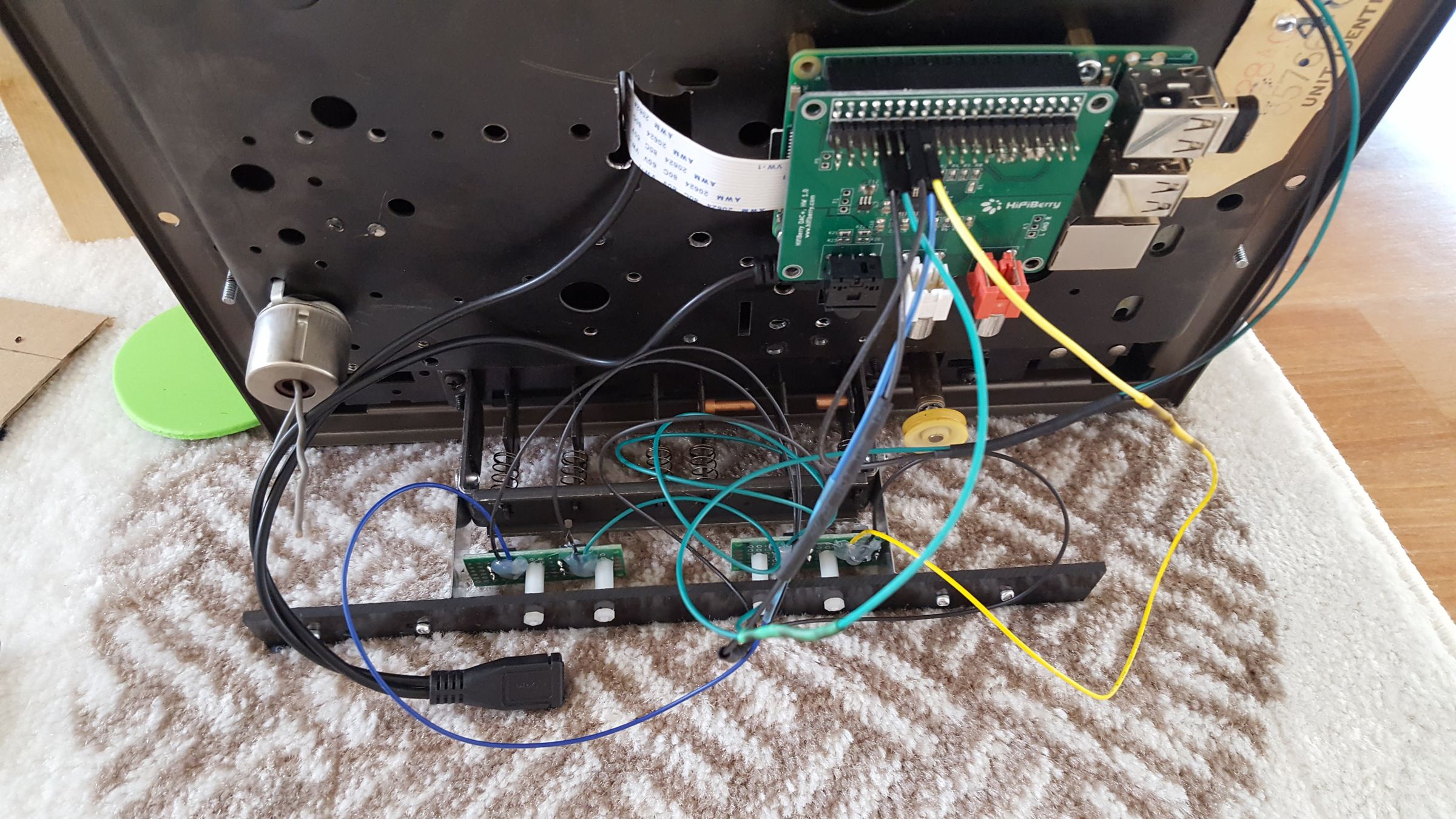 1960s Volumio Console Stereo Cabinet Restomod : 8 Steps (with Pictures ...