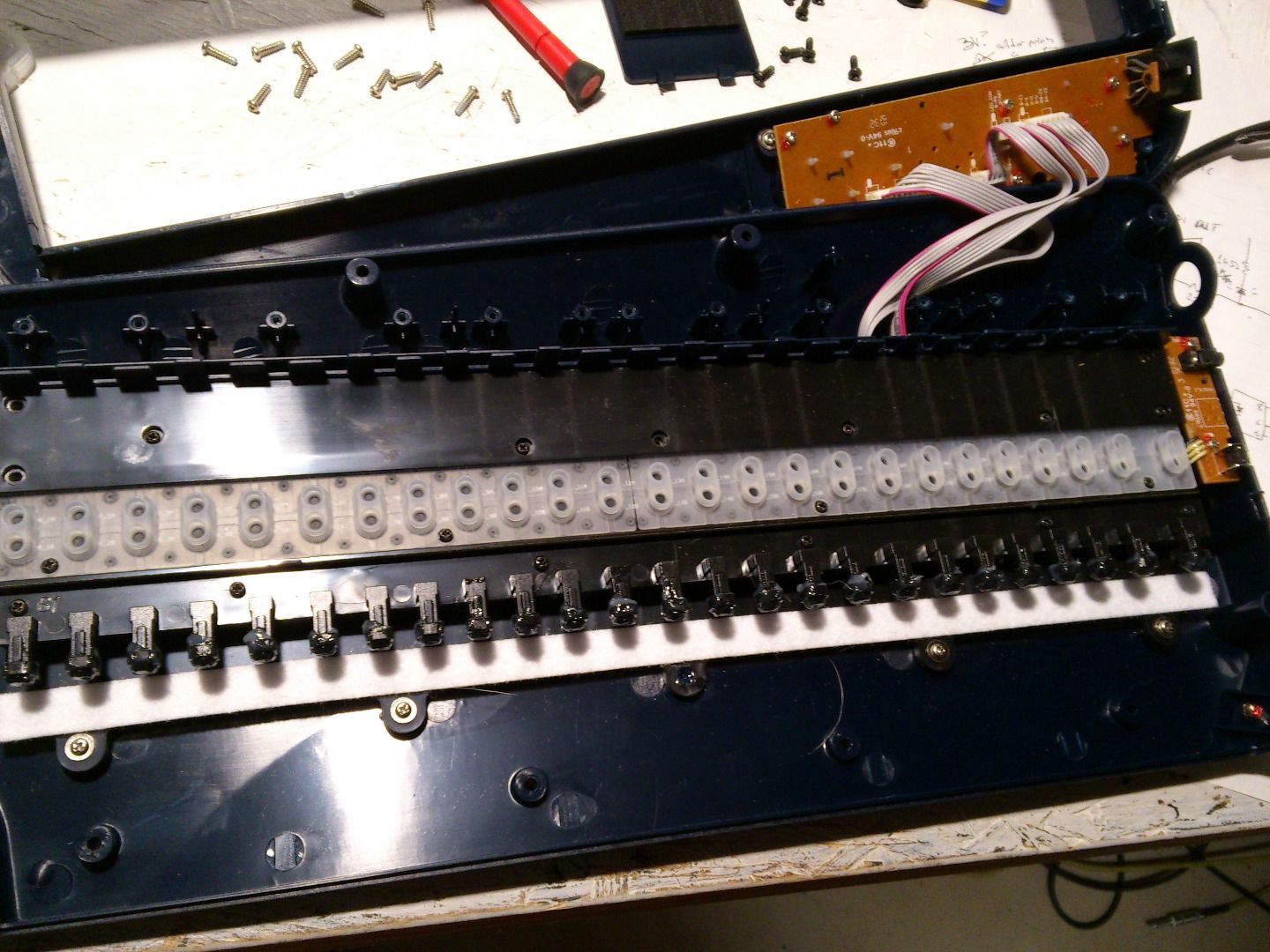 Wireless MIDI for Rock Band Keytar : 5 Steps (with Pictures ...