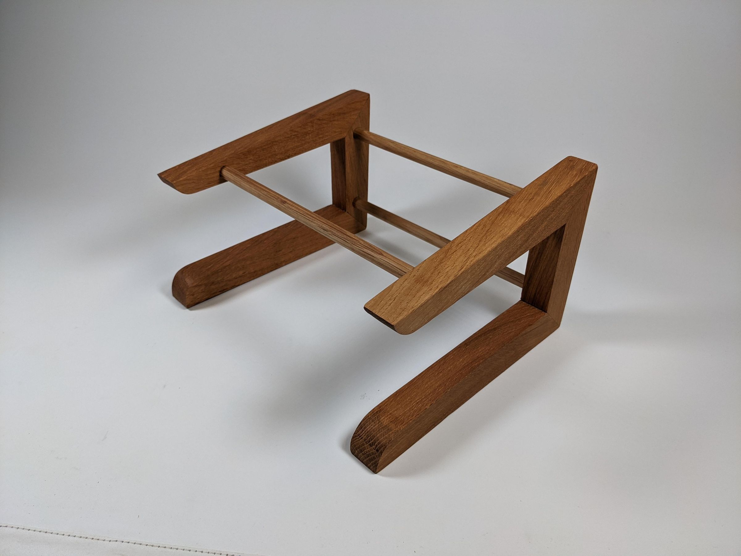 DIY Wooden Laptop Stand : 11 Steps (with Pictures) - Instructables