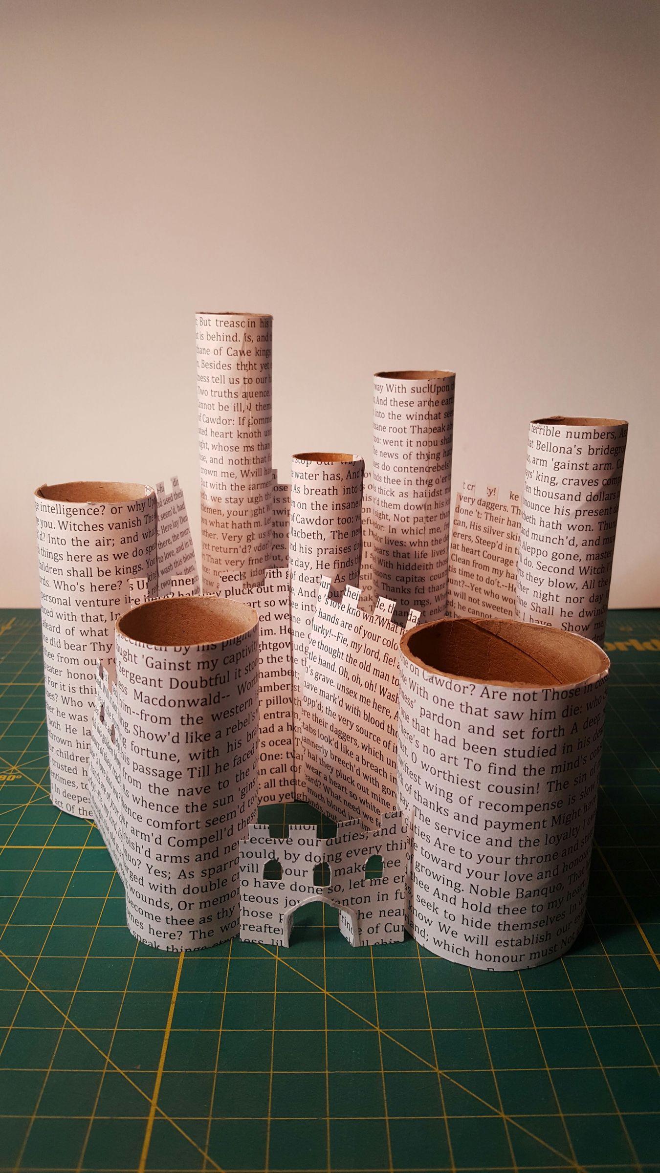 Book Diorama Made From a Book : 7 Steps (with Pictures) - Instructables