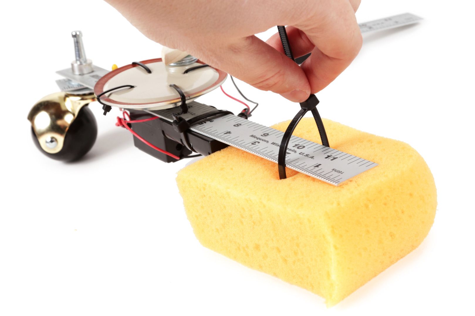 Sponge Bot : 25 Steps (with Pictures) - Instructables