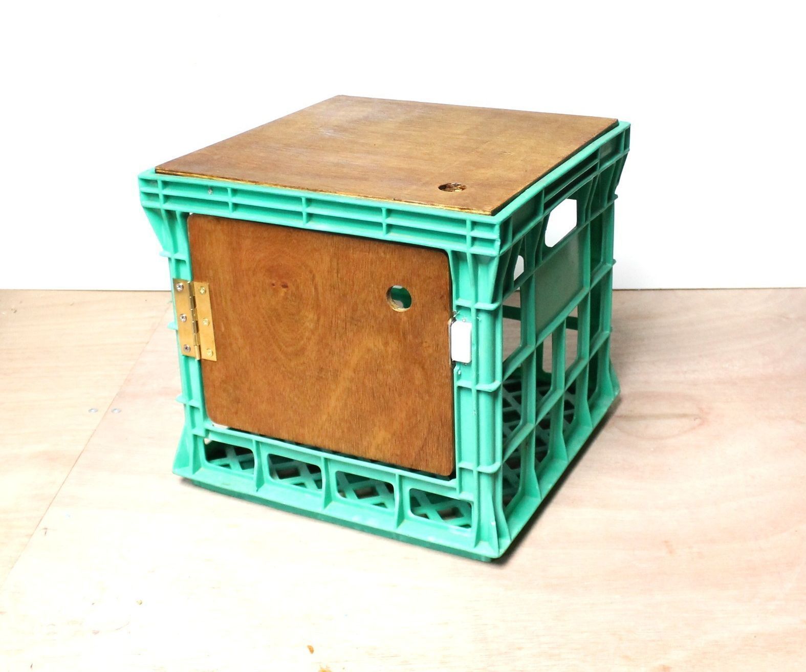 Using Milk Crates for Storage : 7 Steps (with Pictures) - Instructables