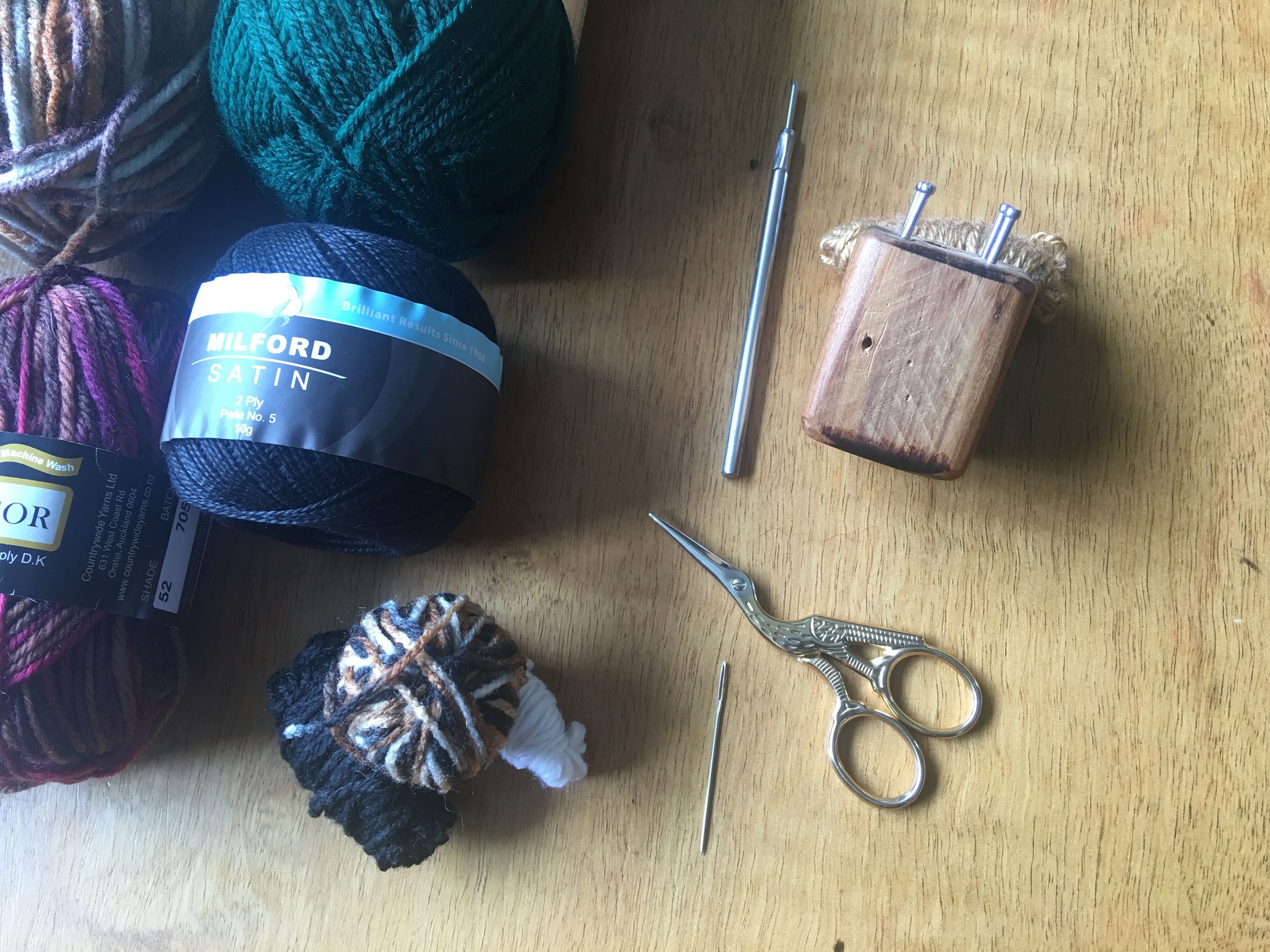 How to French Knit a Rug : 11 Steps (with Pictures) - Instructables