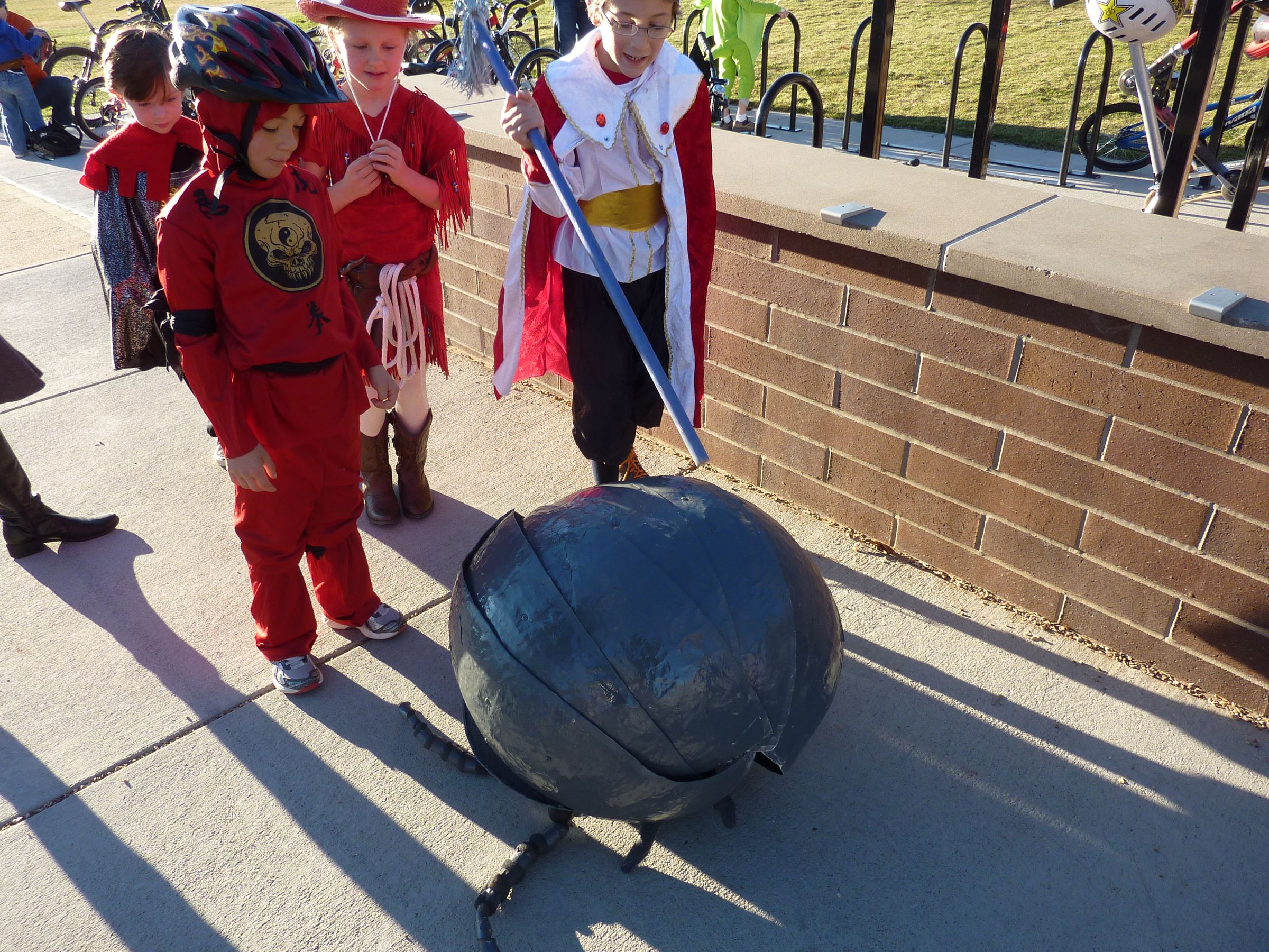 Amazing Roly Poly Costume : 6 Steps (with Pictures) - Instructables