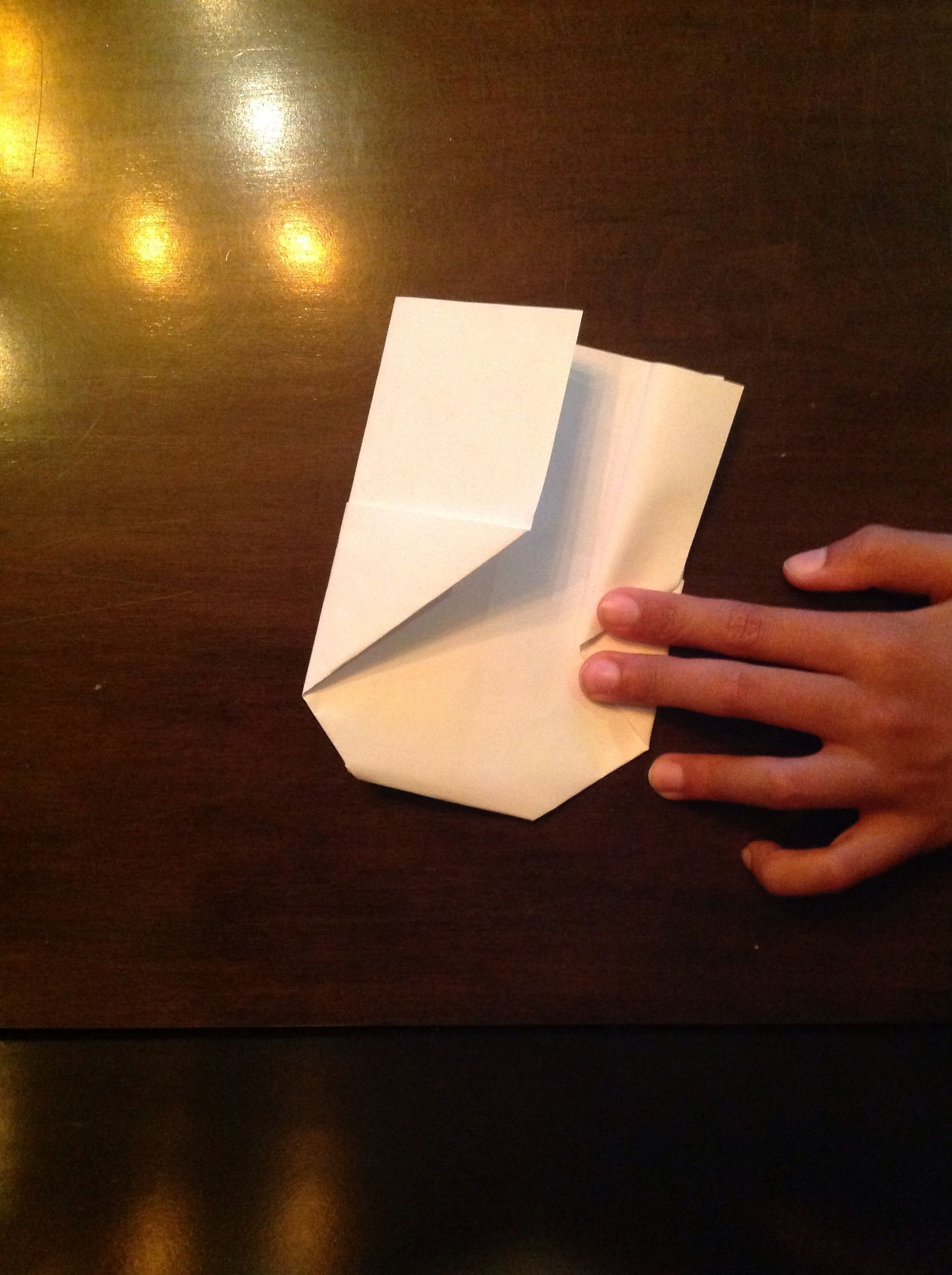 Advanced Paper Airplane : 20 Steps - Instructables