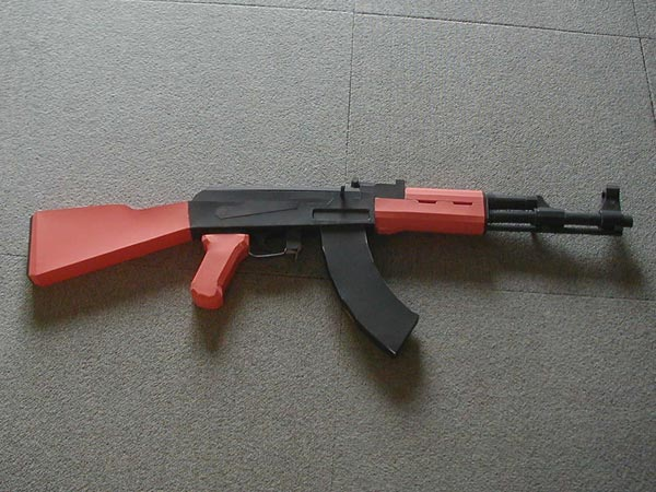 How to Make a Paper Model Gun! : 10 Steps - Instructables