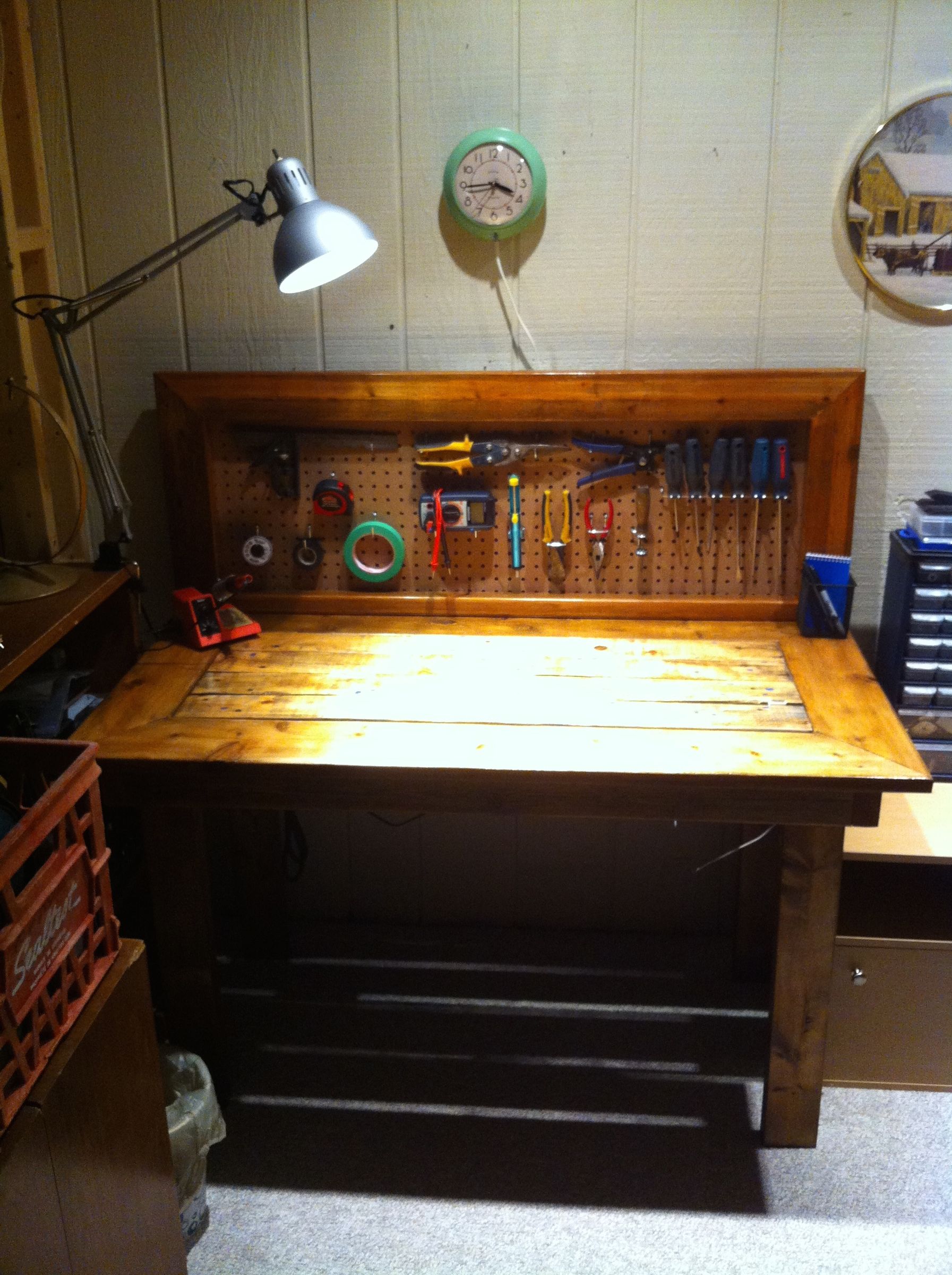 Maker/Work Bench From Scrap Wood : 9 Steps (with Pictures) - Instructables