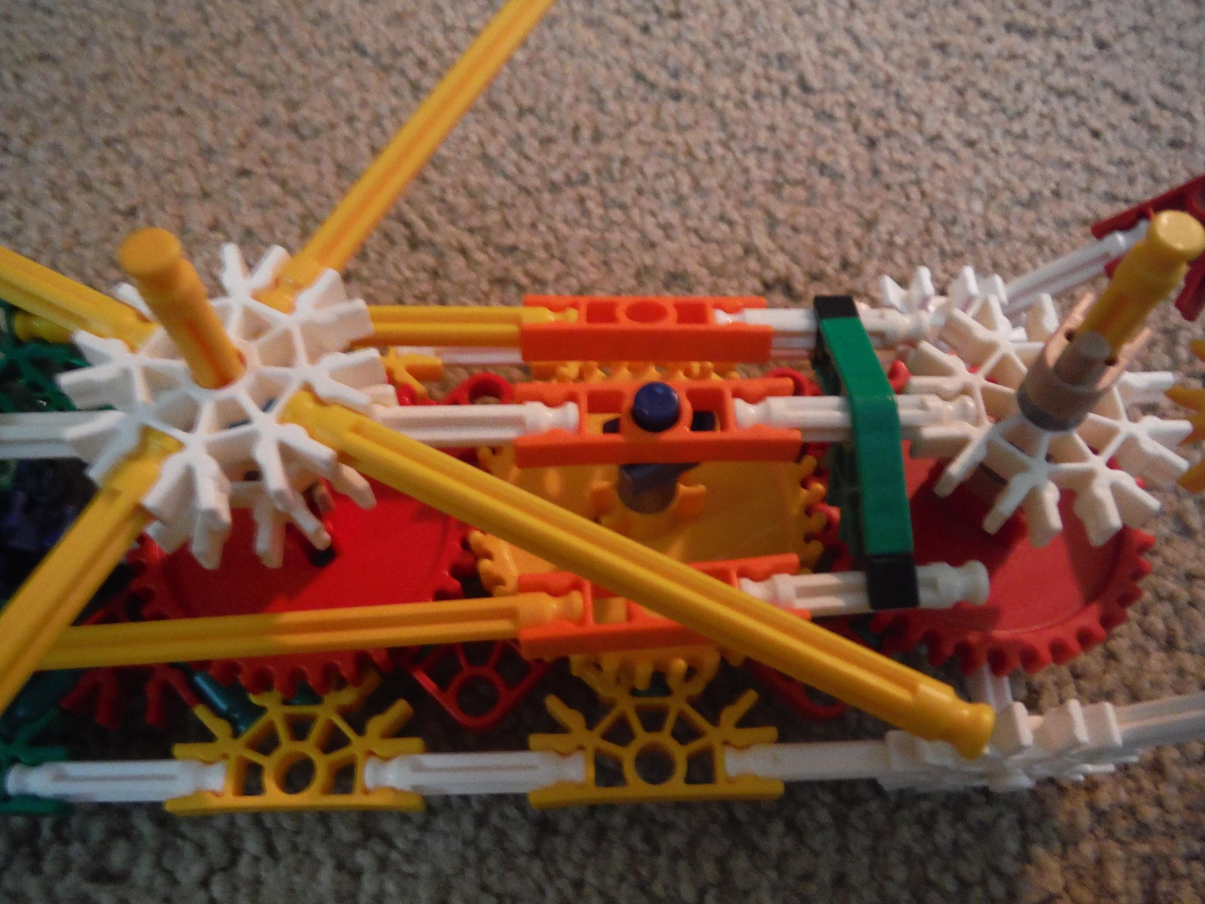 K'nex Tandem Rotor Helicopter : 6 Steps - Instructables