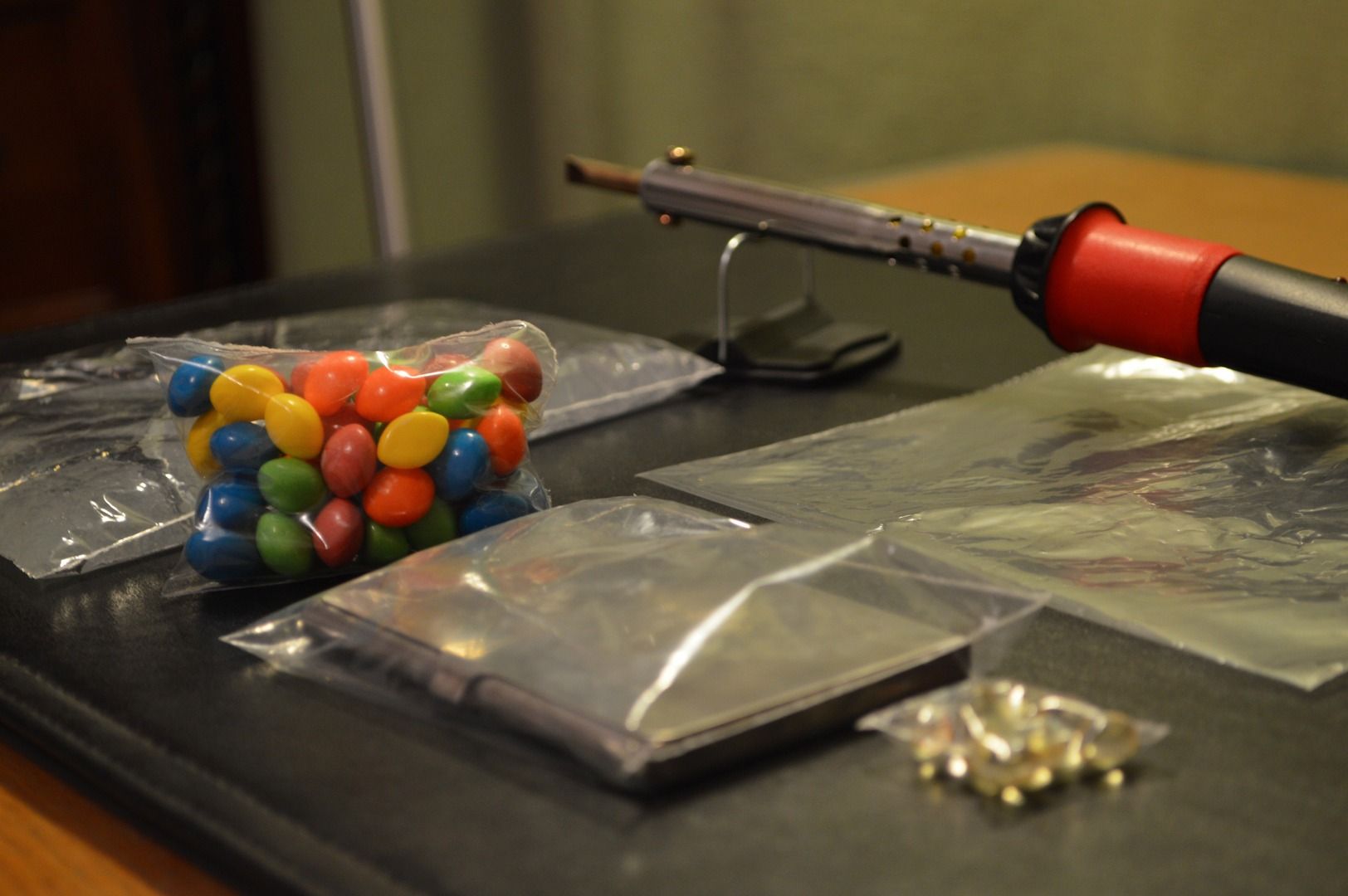 How to Fuse Plastic Sheets Together - Instructables