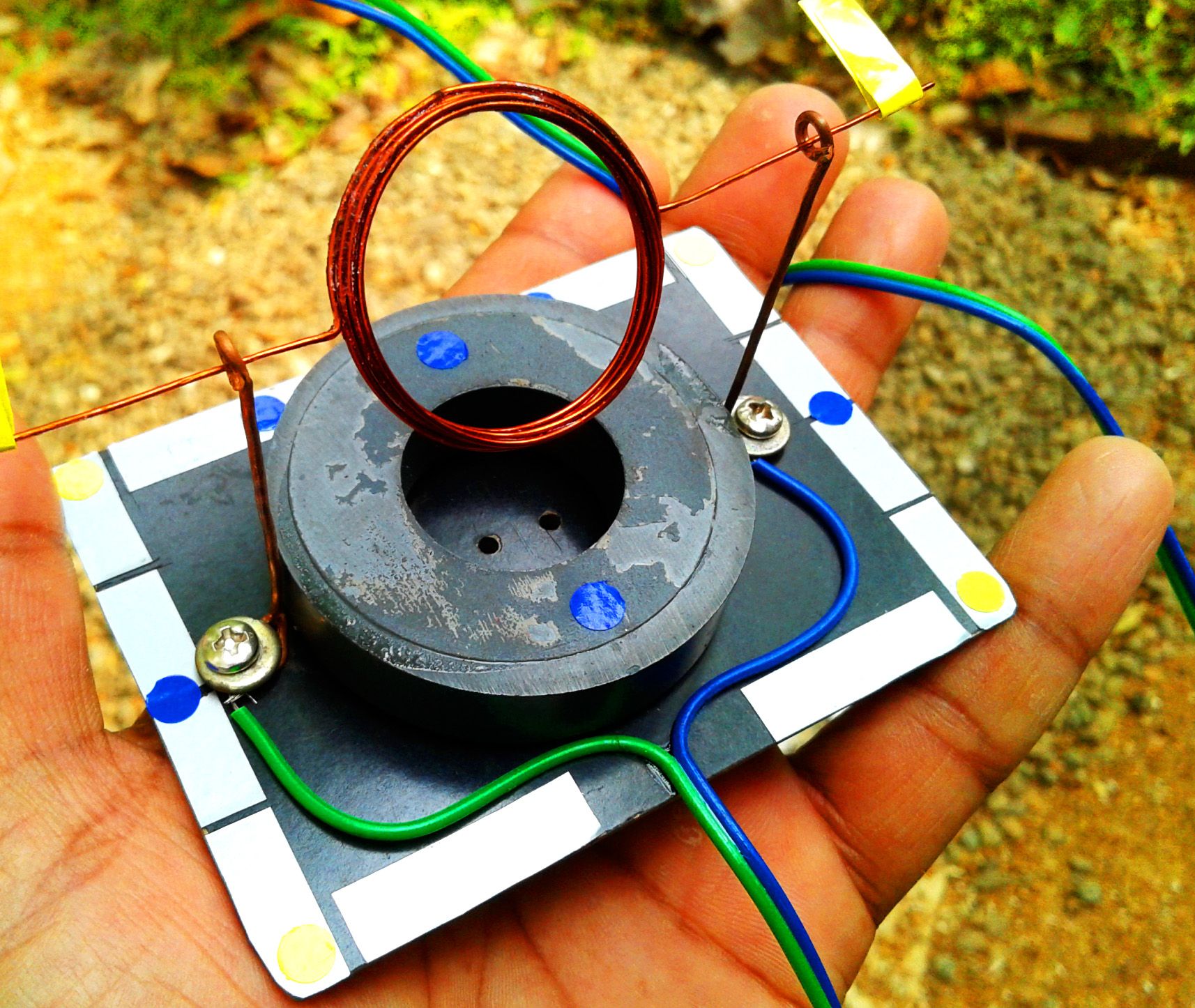 Simple Toy Motor : 12 Steps (with Pictures) - Instructables