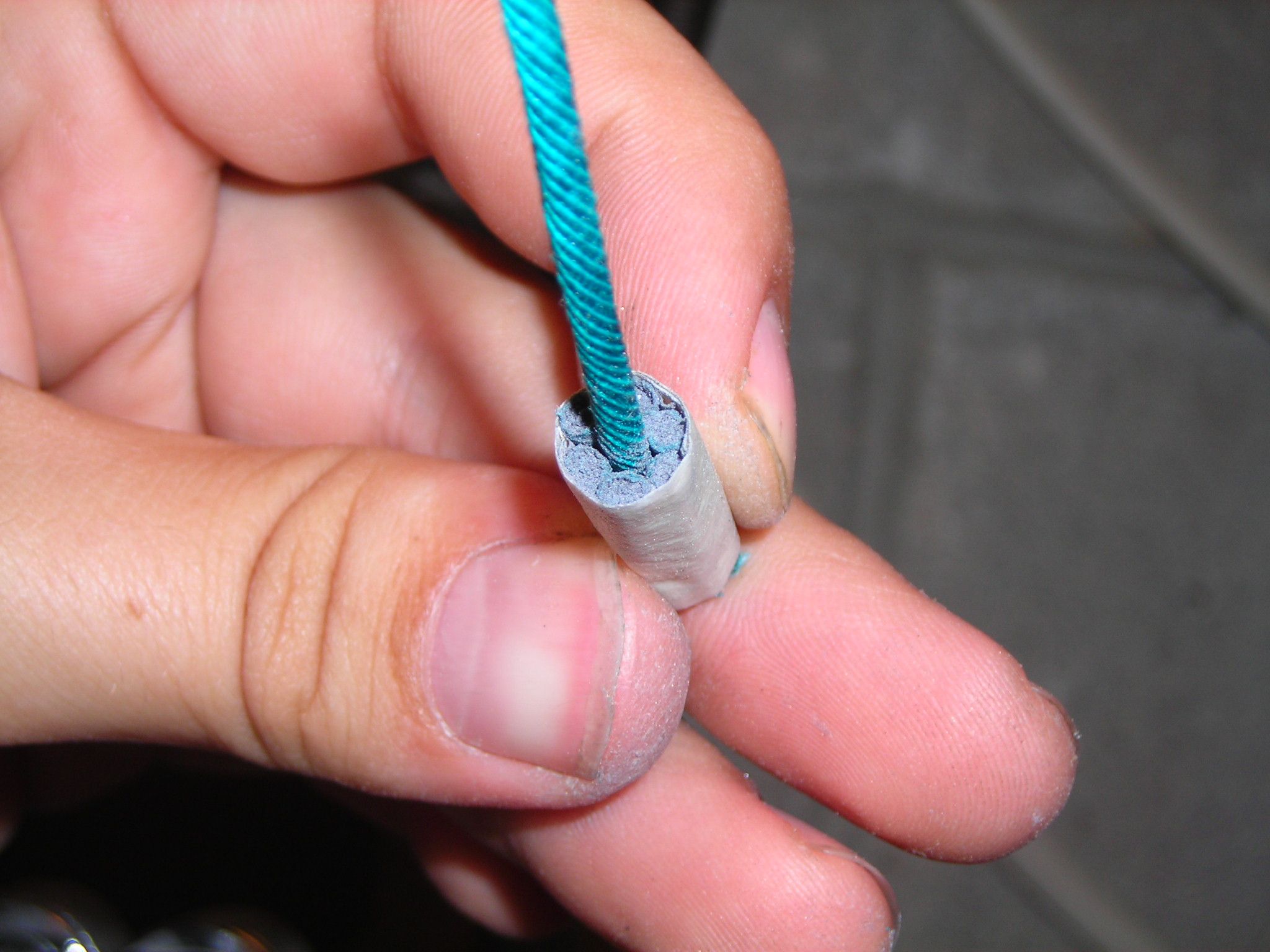 Visco Fuse Bottle Rockets : 5 Steps (with Pictures) - Instructables