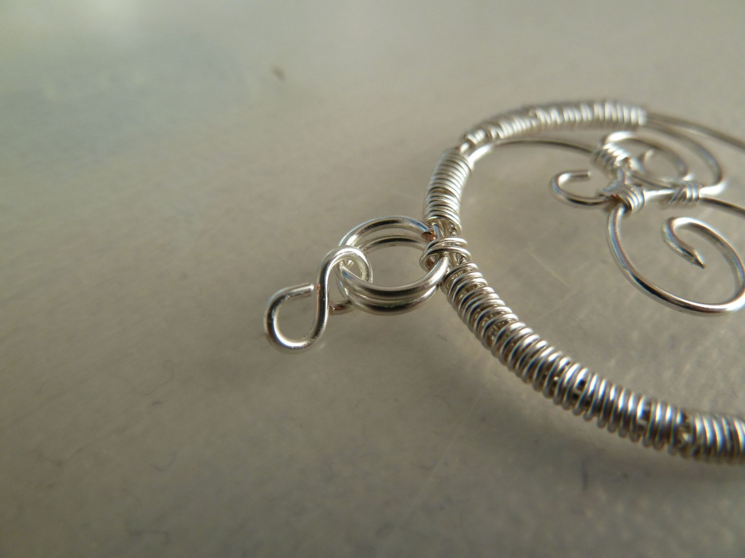 Triple Swirl Wirework Pendant : 17 Steps (with Pictures) - Instructables