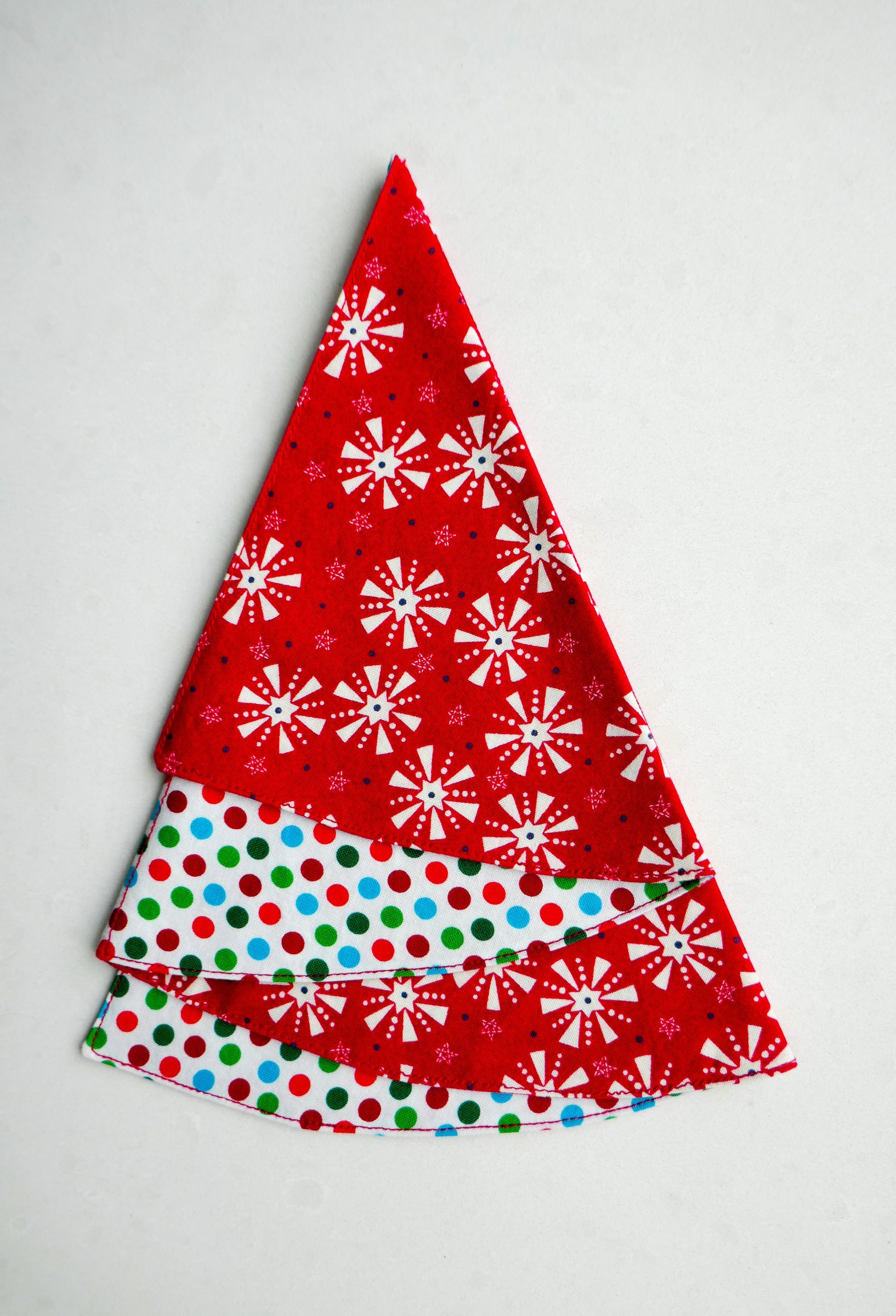 Christmas Tree Napkins : 10 Steps (with Pictures) - Instructables