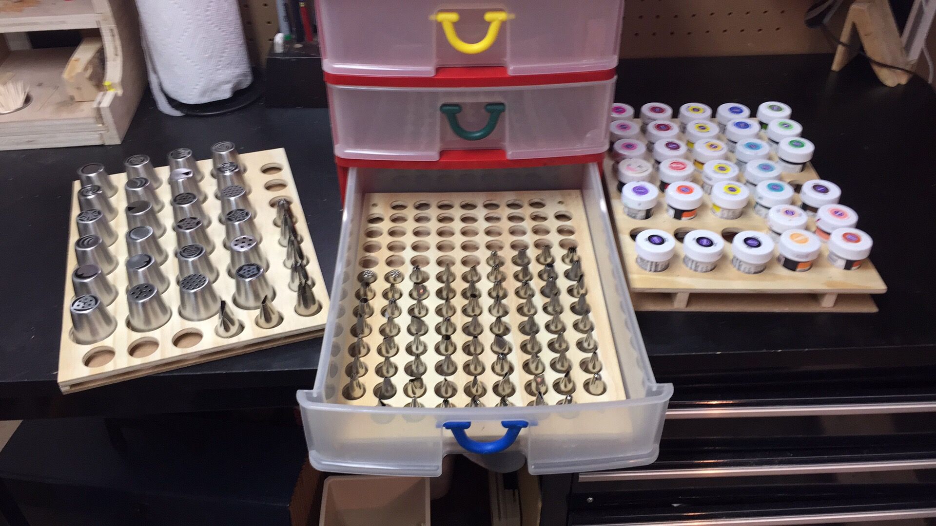 Cake Decorating Organizer Trays. : 7 Steps (with Pictures) - Instructables