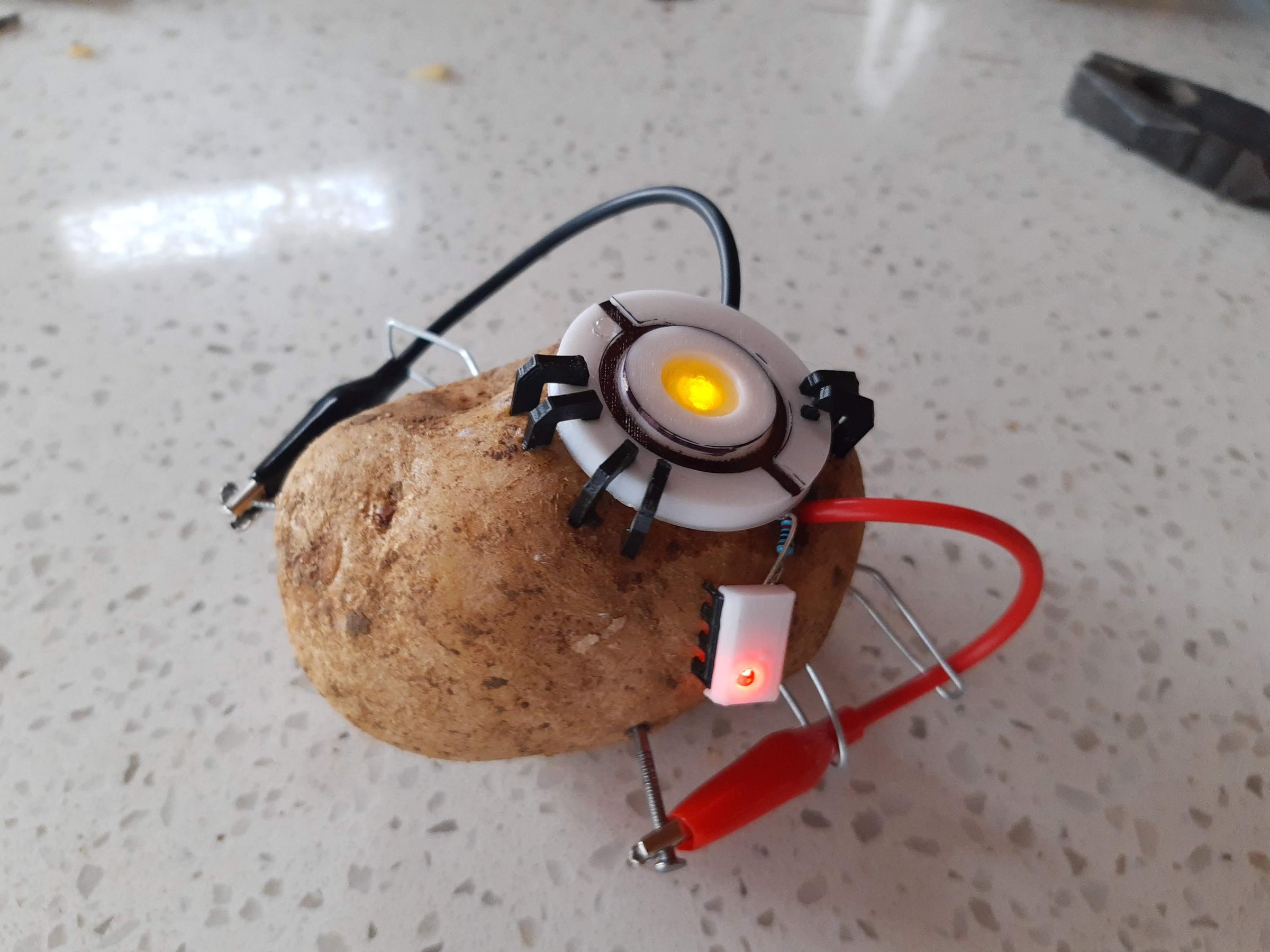GLaDOS Potato Replica (with Lights) : 5 Steps (with Pictures ...