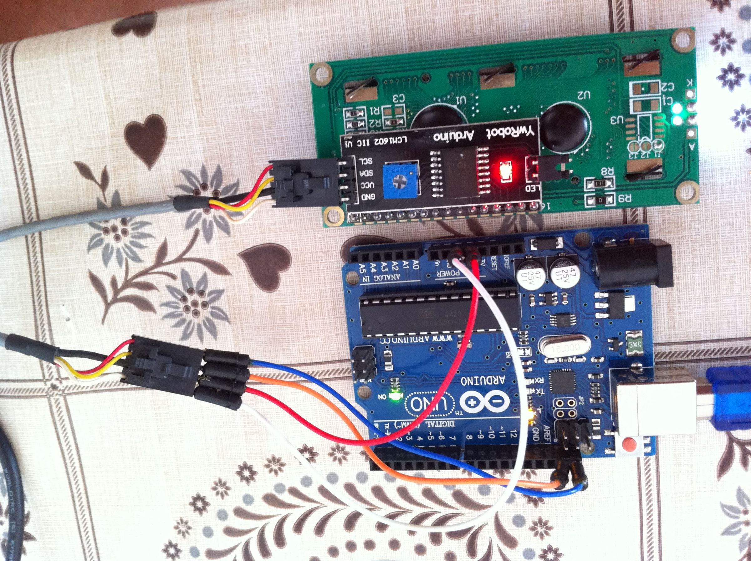 PacMan and Custom Characters on Arduino With a 16x2 LCD I2C YwRobot ...