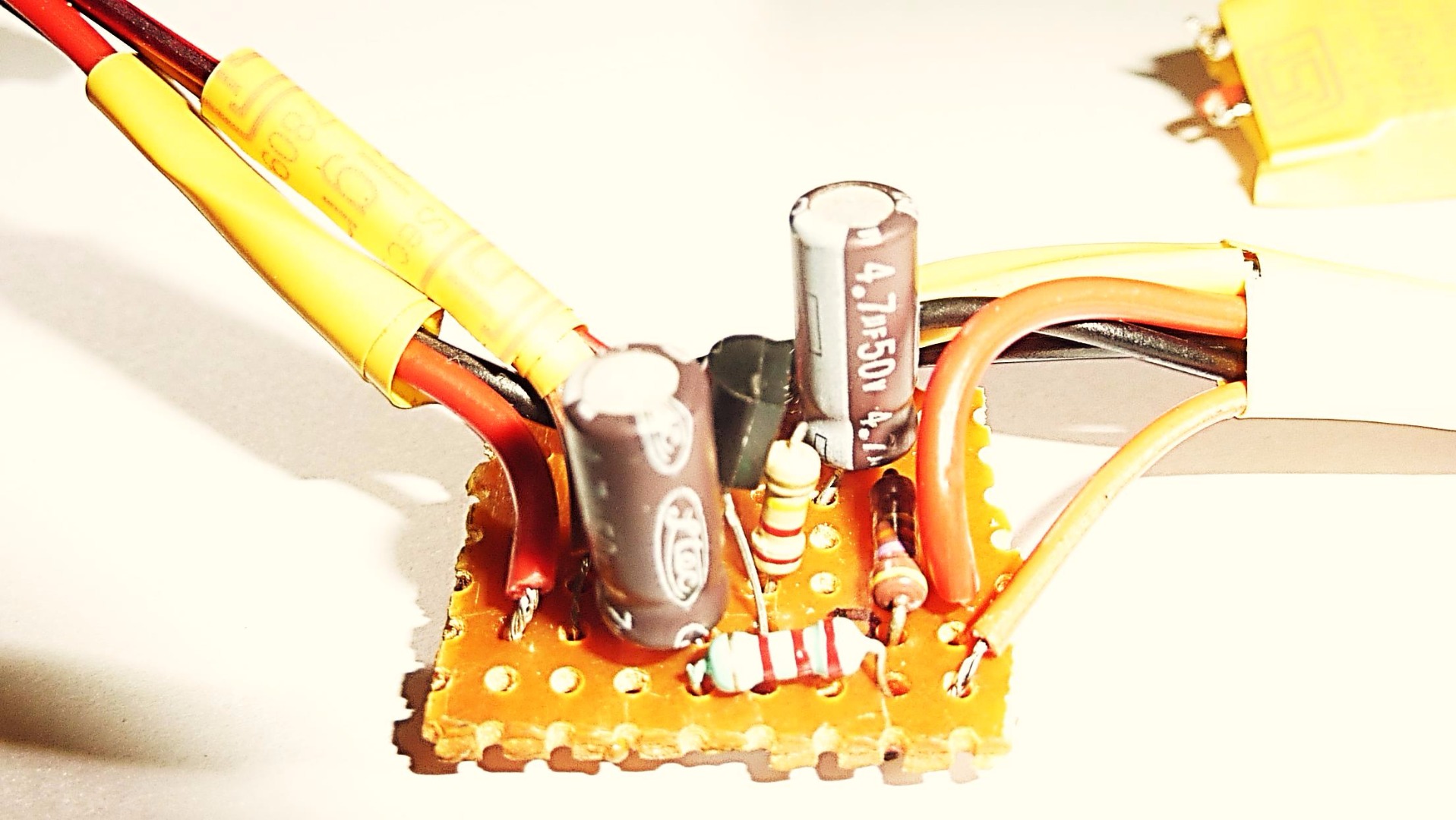 Electret Microphone Preamplifier : 7 Steps - Instructables