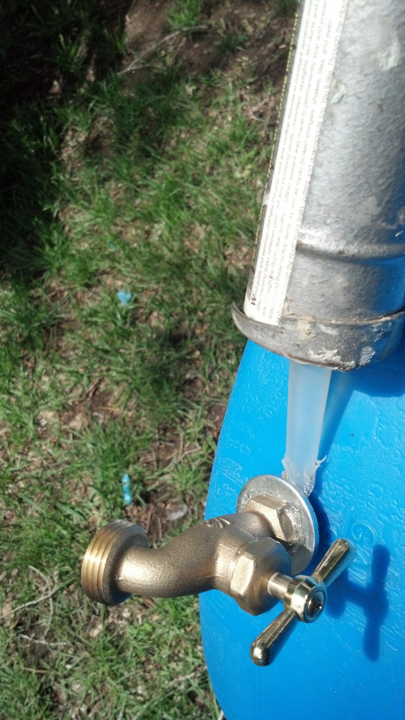 Rain Barrel Spigot : 6 Steps - Instructables