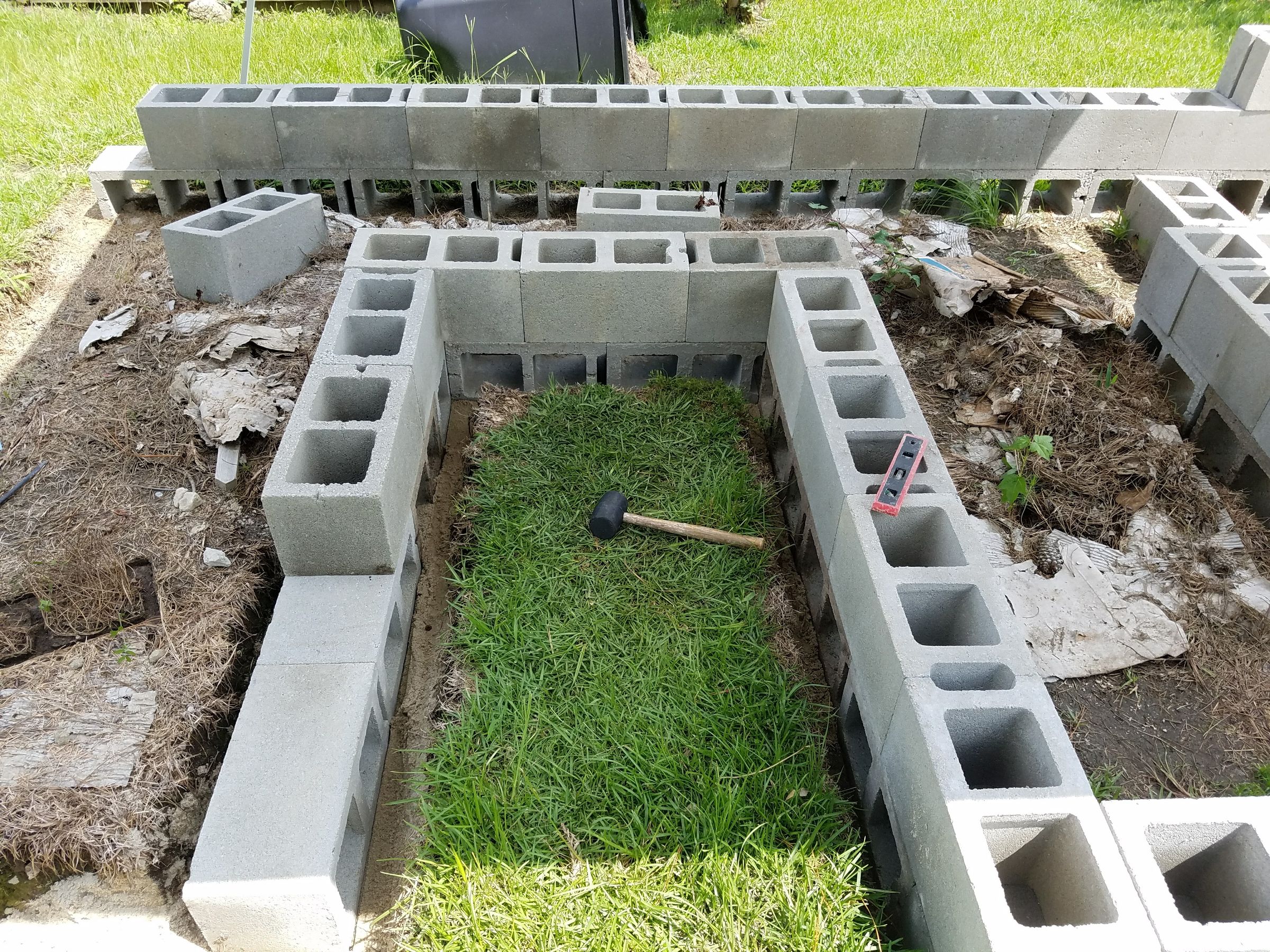 Build a Concrete Block Garden for Food and Memories : 10 Steps (with ...