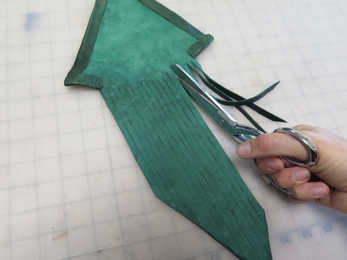 No-Sew Leather Bra : 13 Steps (with Pictures) - Instructables