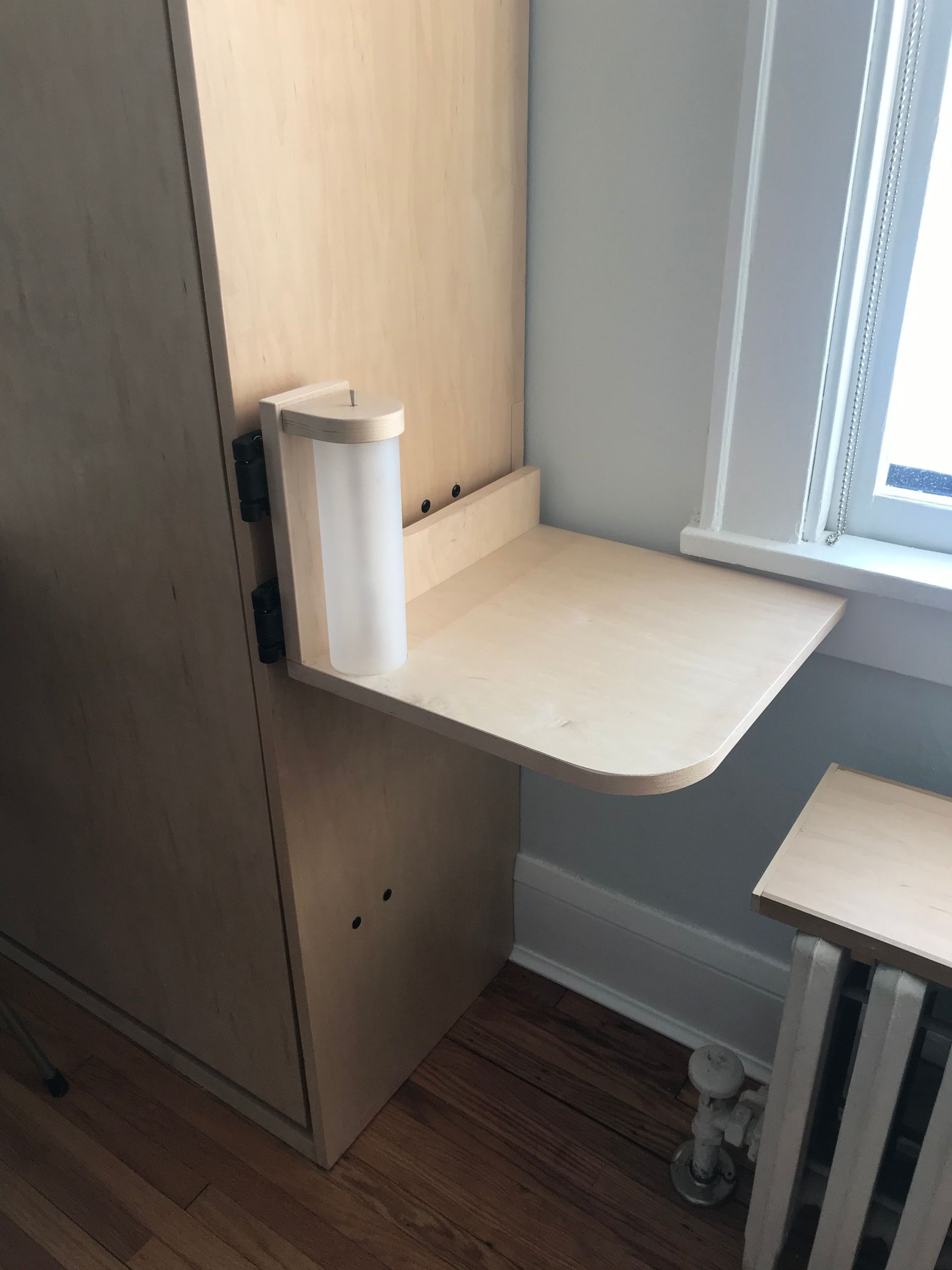 Murphy Shelf : 10 Steps - Instructables