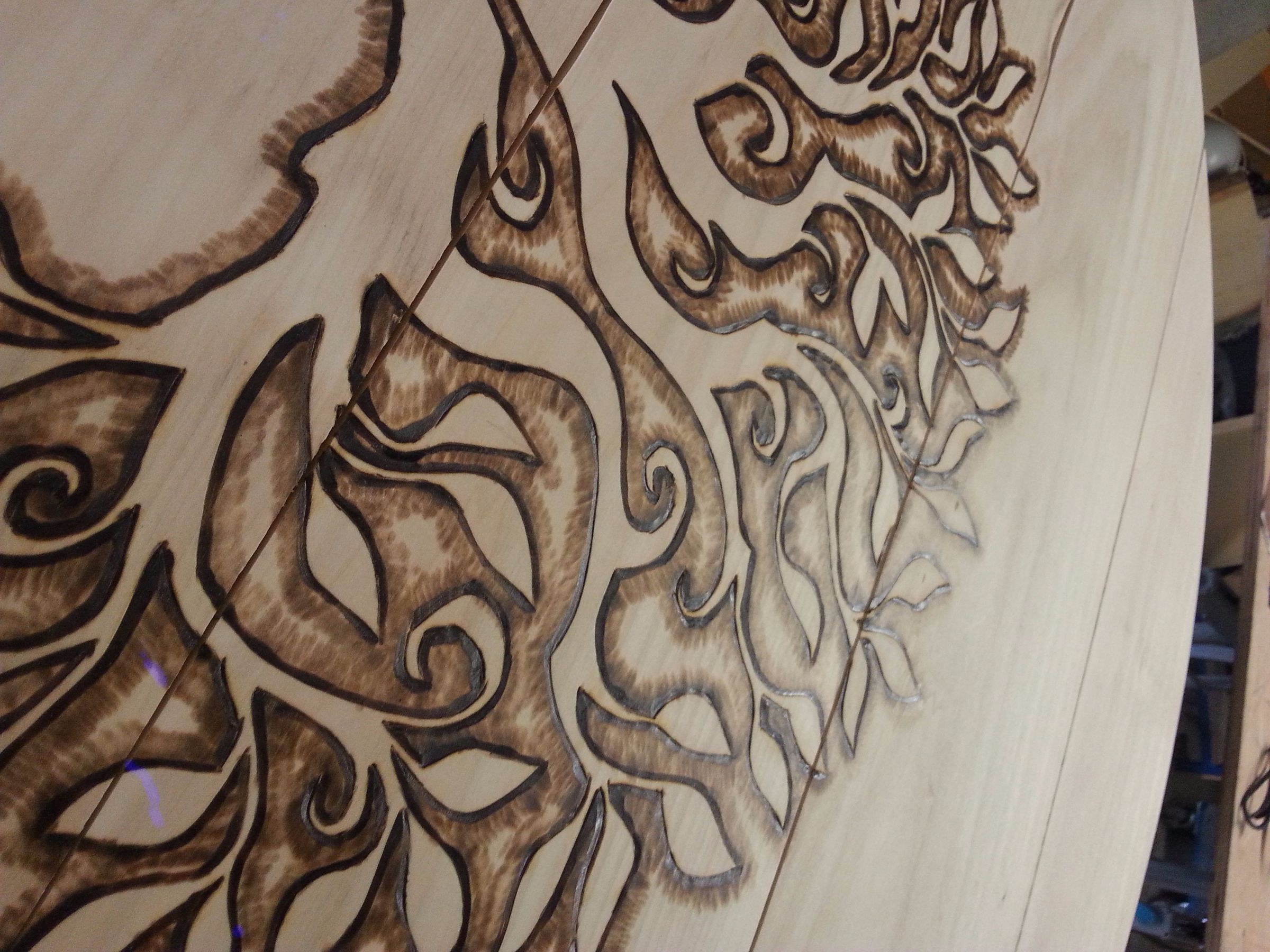 Engrave Tavern Table : 8 Steps (with Pictures) - Instructables