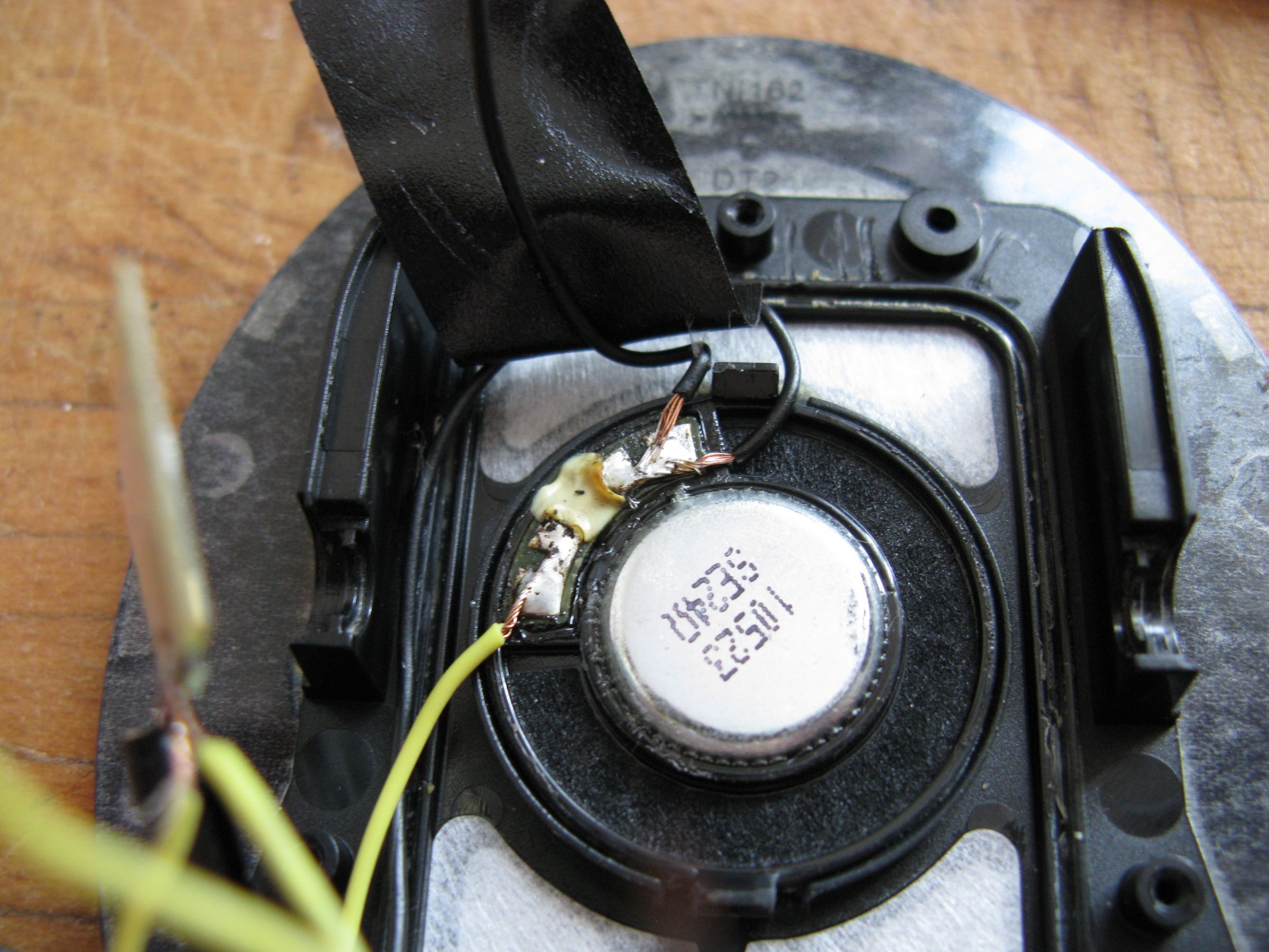 DIY Bluetooth Headphones : 6 Steps (with Pictures) - Instructables