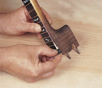 How to Build a Bluegrass-Style Five-String Banjo : 7 Steps - Instructables