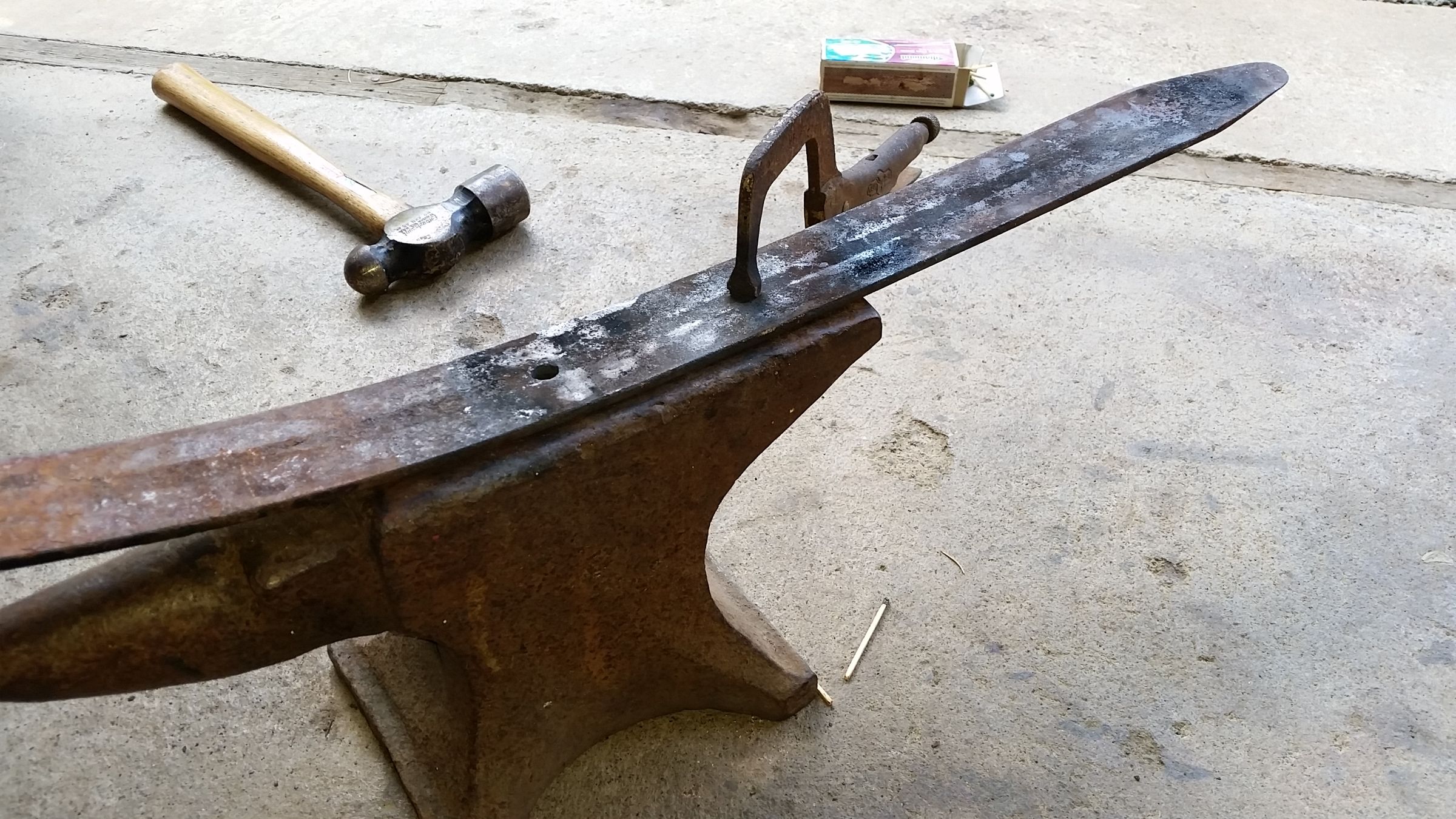 Bowie Knife From Leaf Spring : 9 Steps (with Pictures) - Instructables