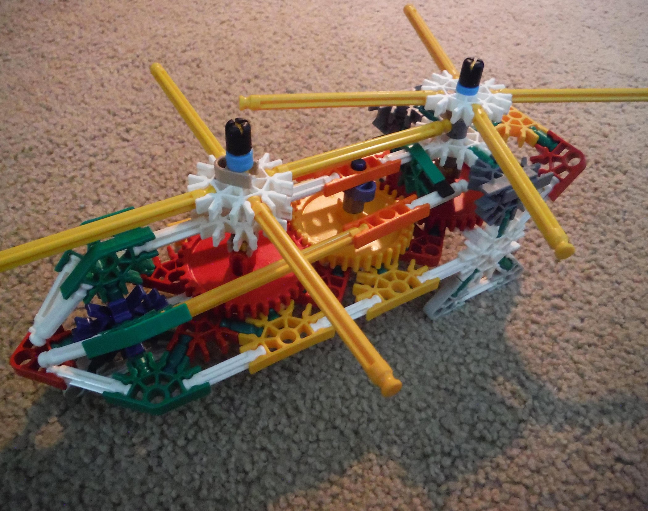 K'nex Tandem Rotor Helicopter : 6 Steps - Instructables