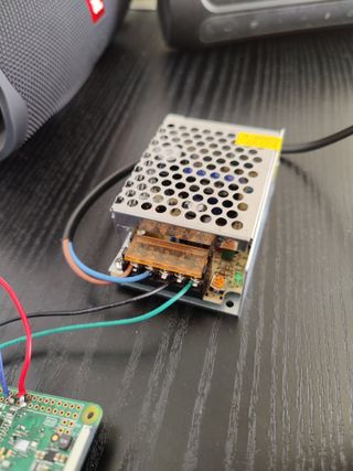 DIY Ambilight With Raspberry Pi and NO Arduino! Works on Any HDMI ...