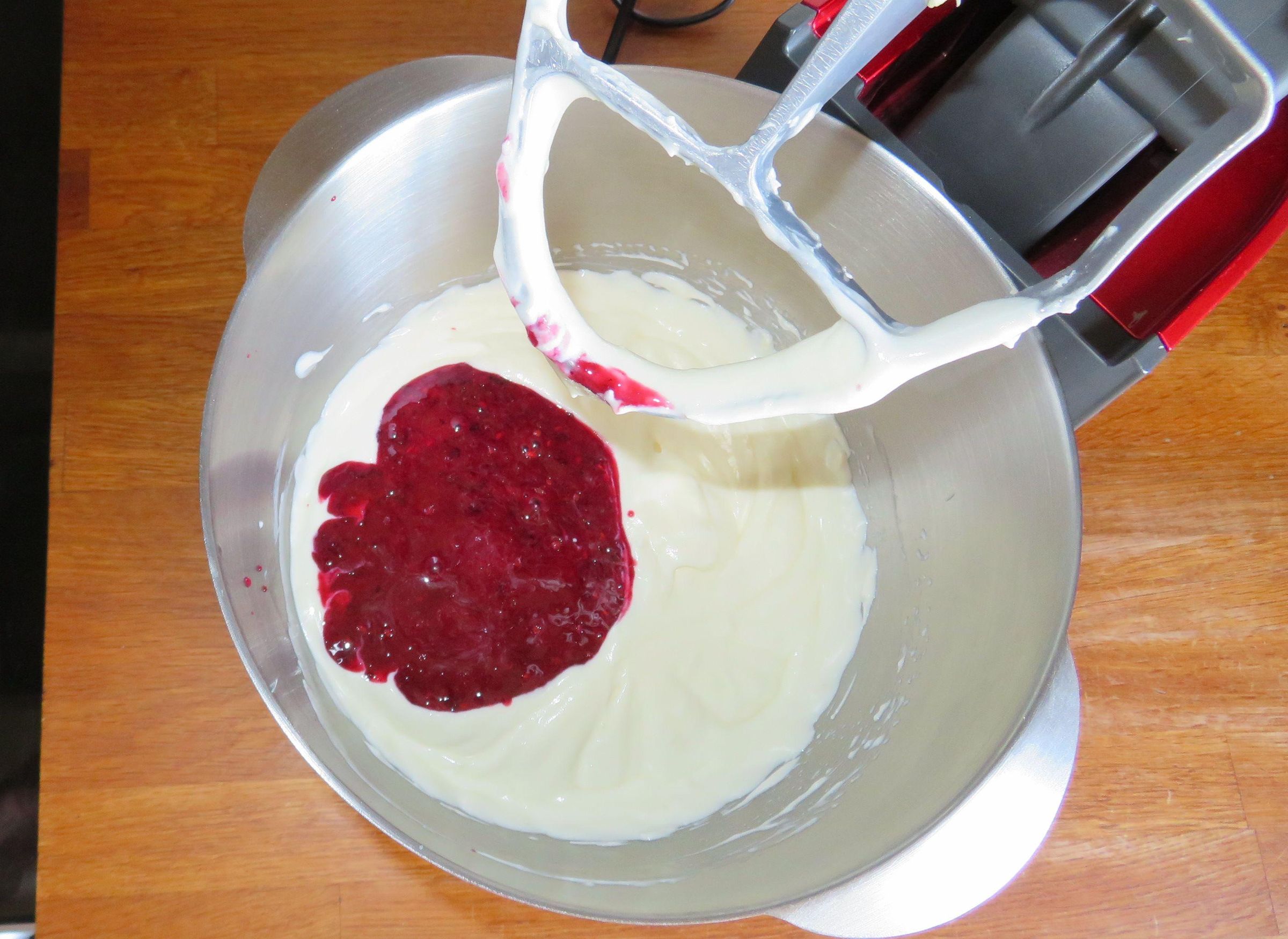 Summer Berry Frozen Cheesecake : 4 Steps (with Pictures) - Instructables