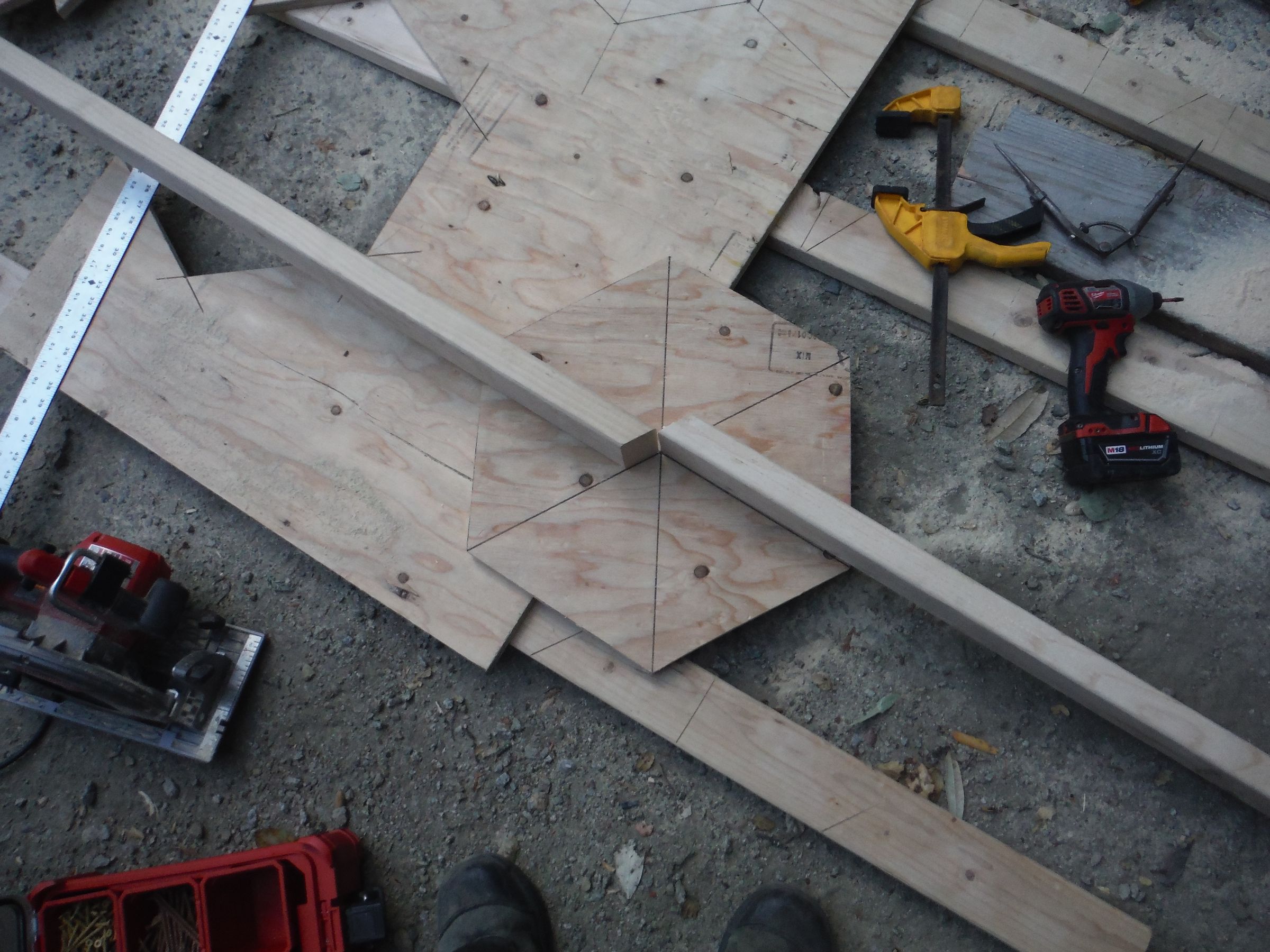 How to Build a Hexagonal Picnic Table : 18 Steps (with Pictures ...