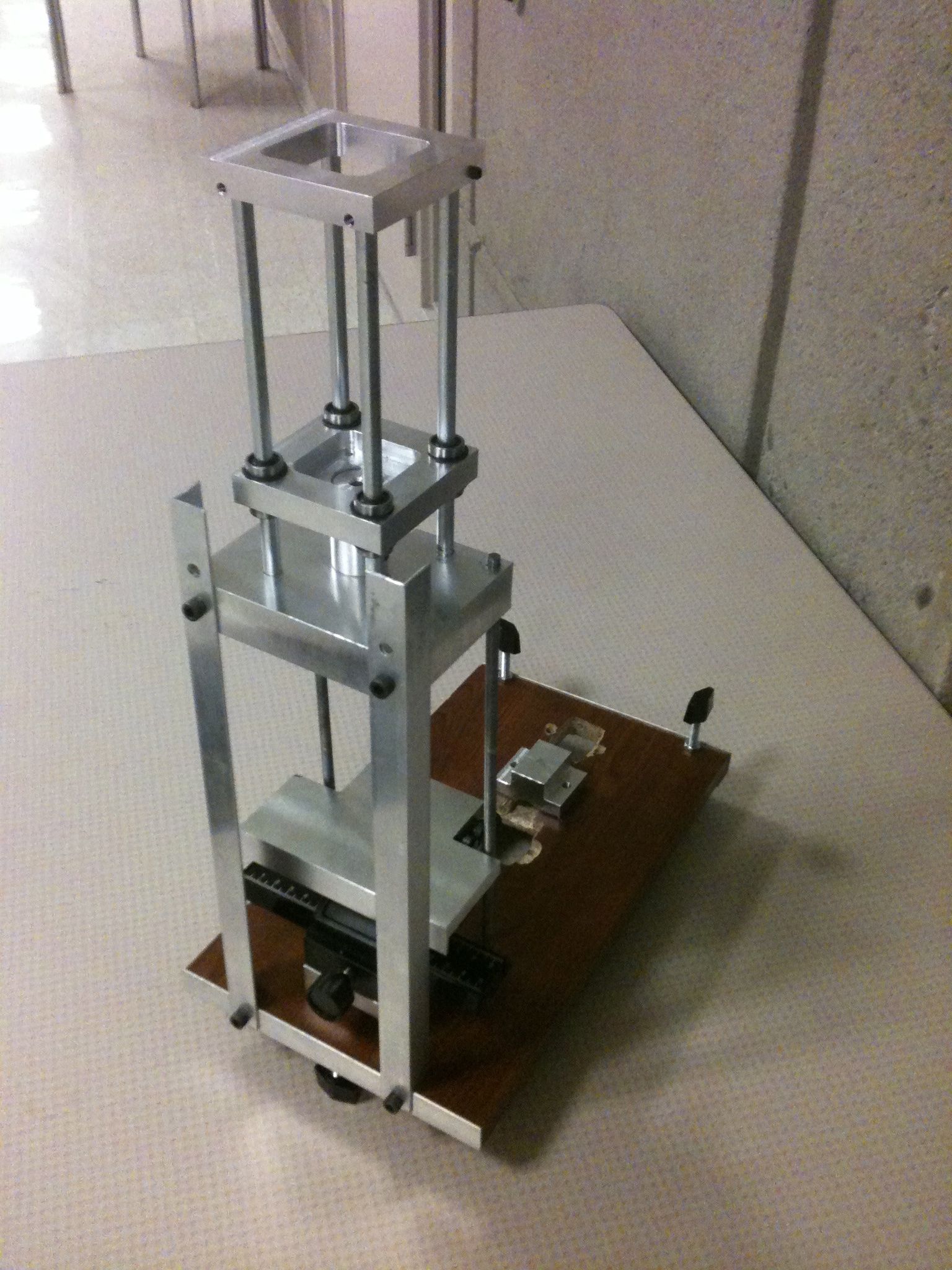 Contact Angle Instrument : 11 Steps - Instructables