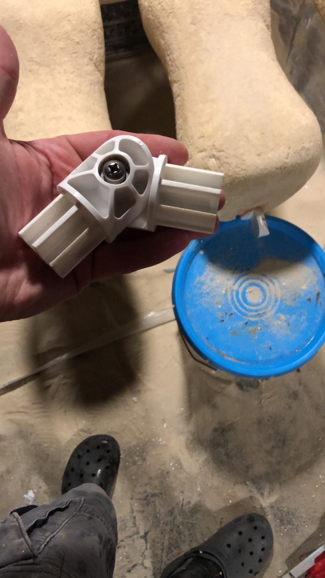 Over Sized Skeleton Breaking Out of My Home : 11 Steps (with Pictures ...