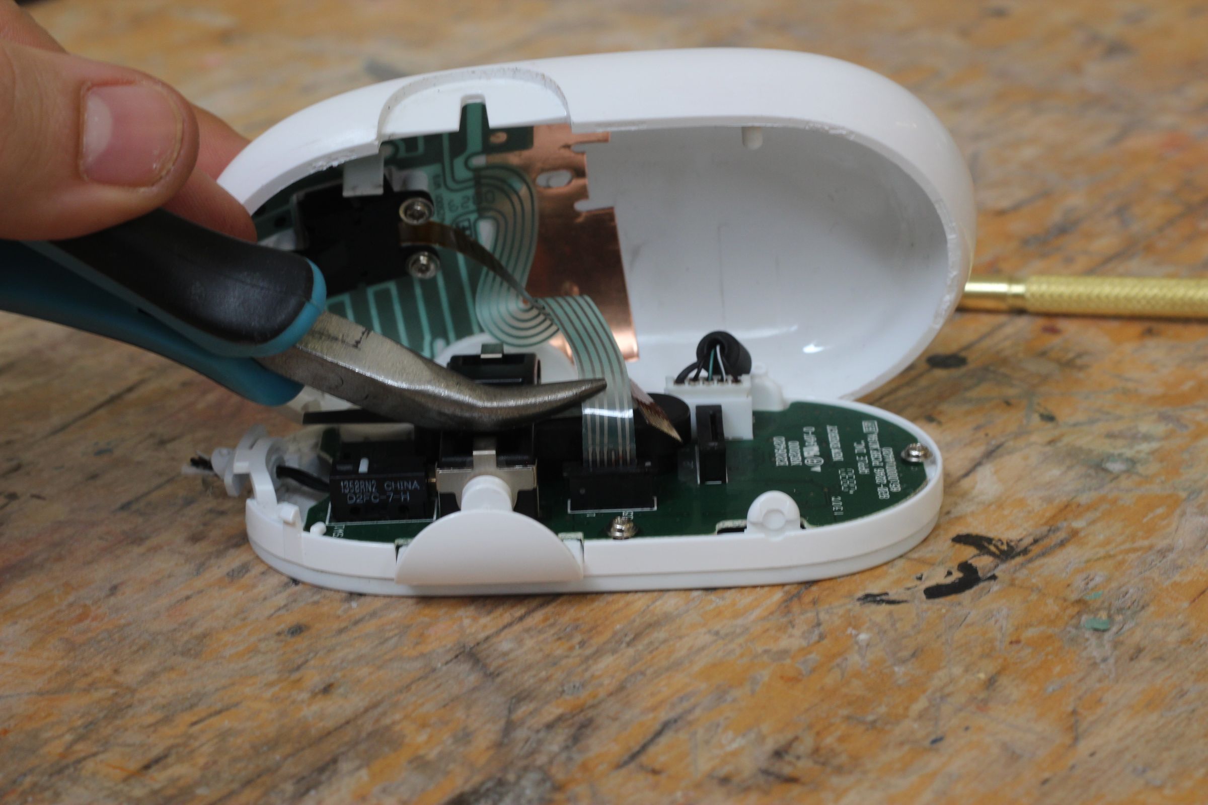 Fix a Bad Cable on Your Mighty Mouse : 12 Steps (with Pictures ...