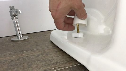 How to Replace a Toilet (Step-by-Step) : 7 Steps (with Pictures ...