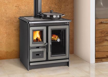 Cooking on a Wood Cook Stove : 6 Steps - Instructables