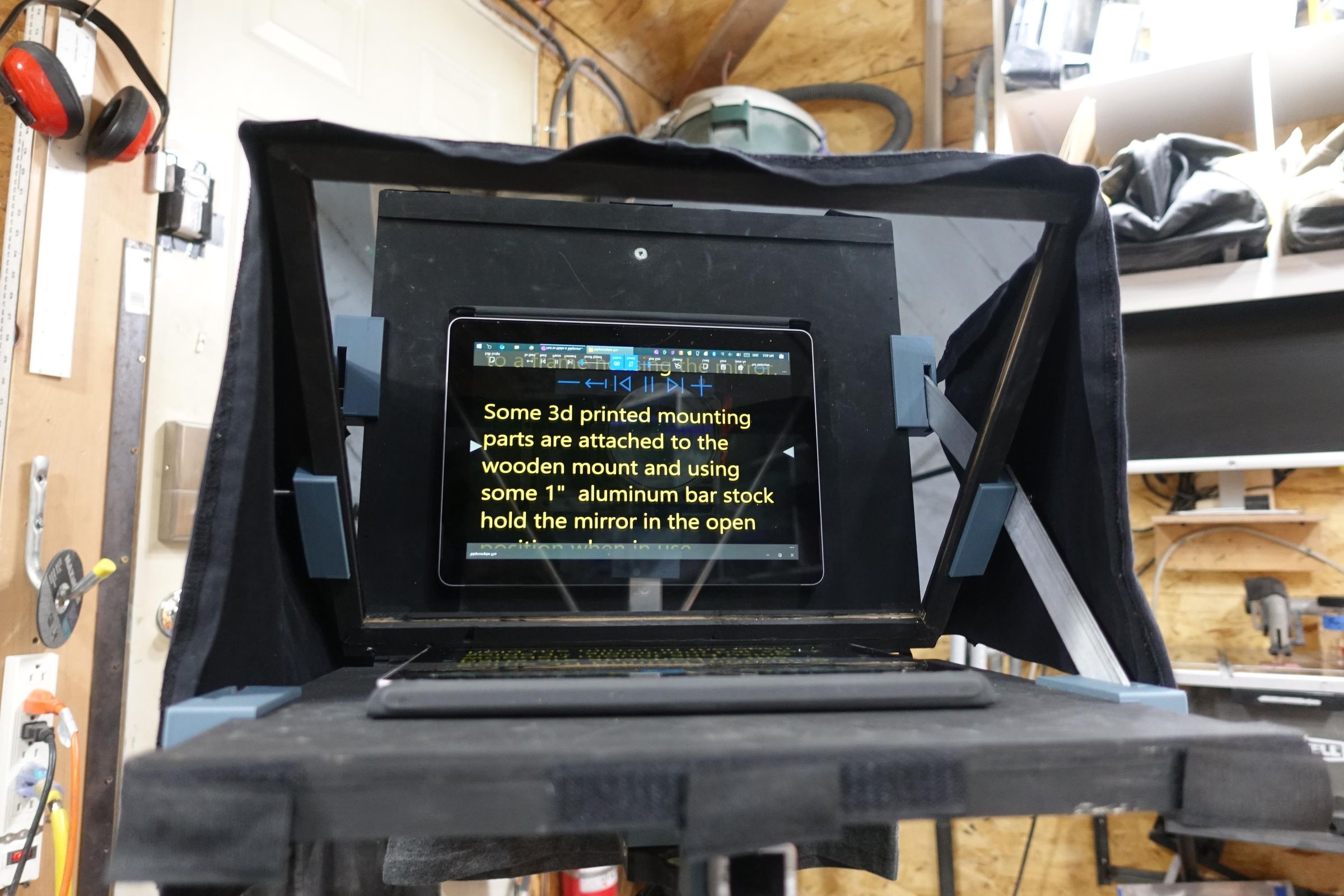 How to Make a Teleprompter : 5 Steps (with Pictures) - Instructables