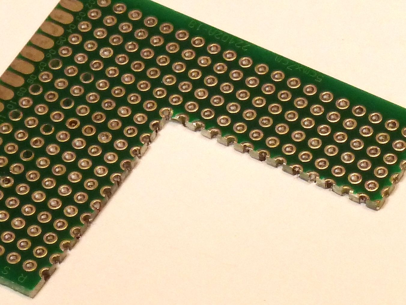 Clean-Cut FR4 Perfboard (Protoboard/Prototype PCB) : 10 Steps (with ...