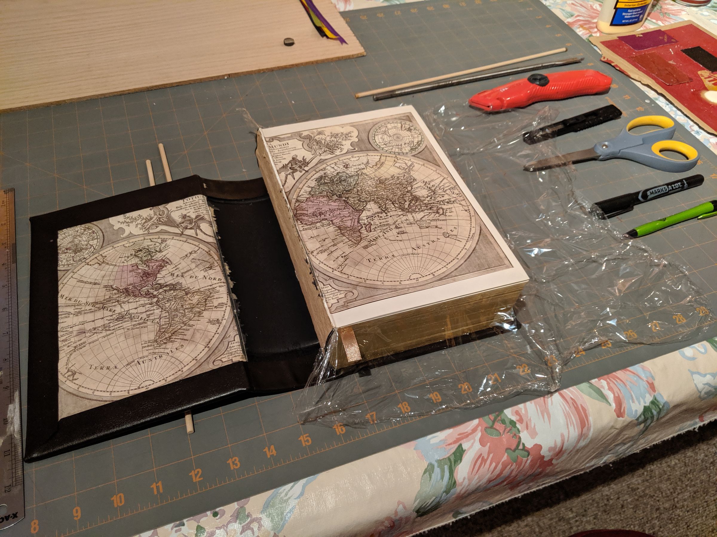 DnD RPG Book Dice Tray : 12 Steps (with Pictures) - Instructables